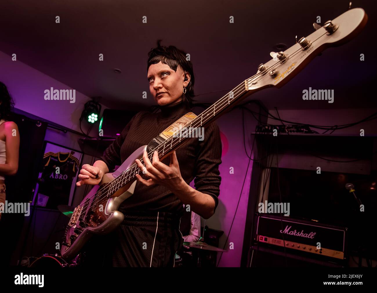 Deep Tan performing live at The Pipeline, Brighton at the Alternative ...