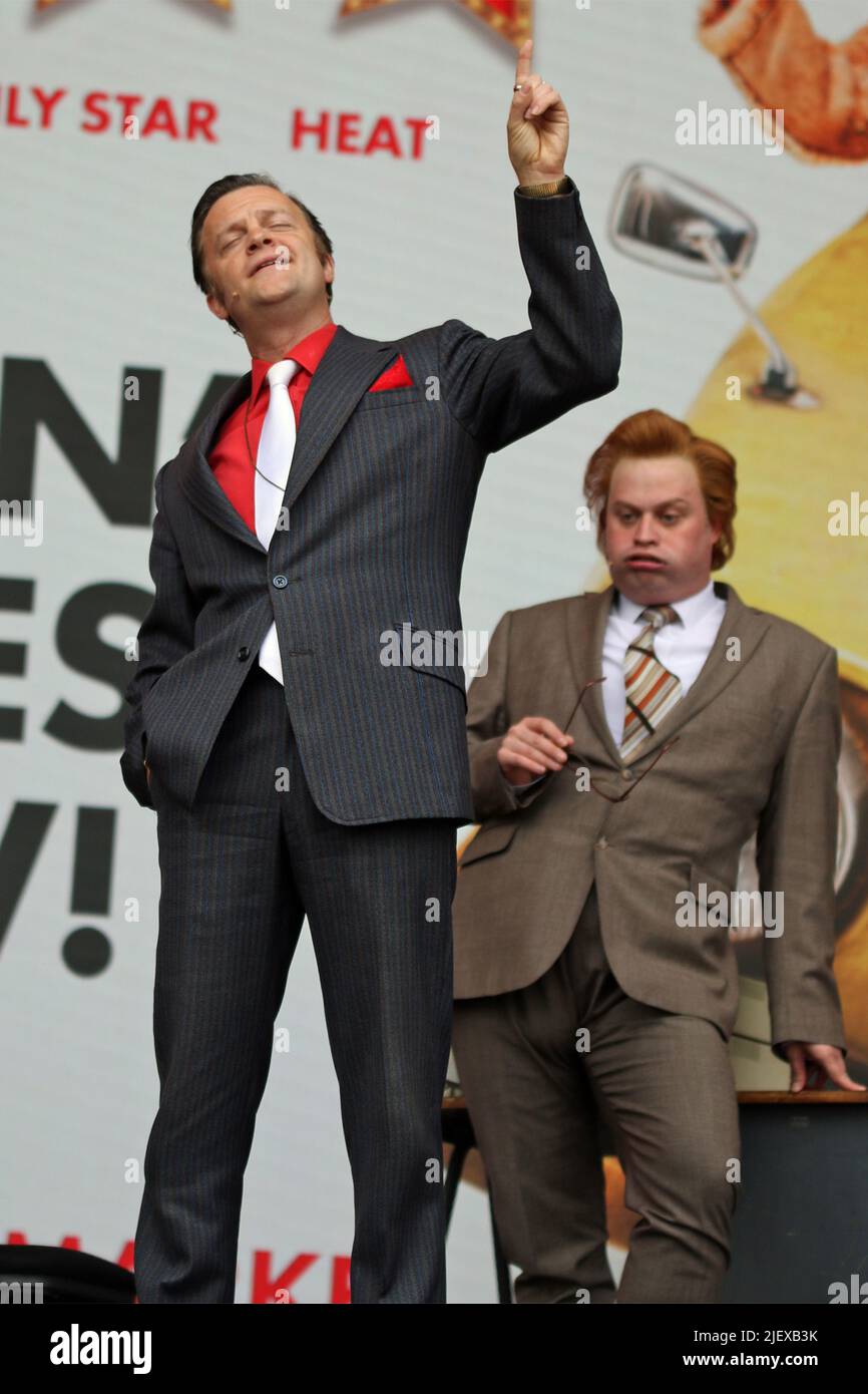 Tom Bennett playing Del Boy ( Derek Trotter ) and Oscar Conlon-Morrey ...
