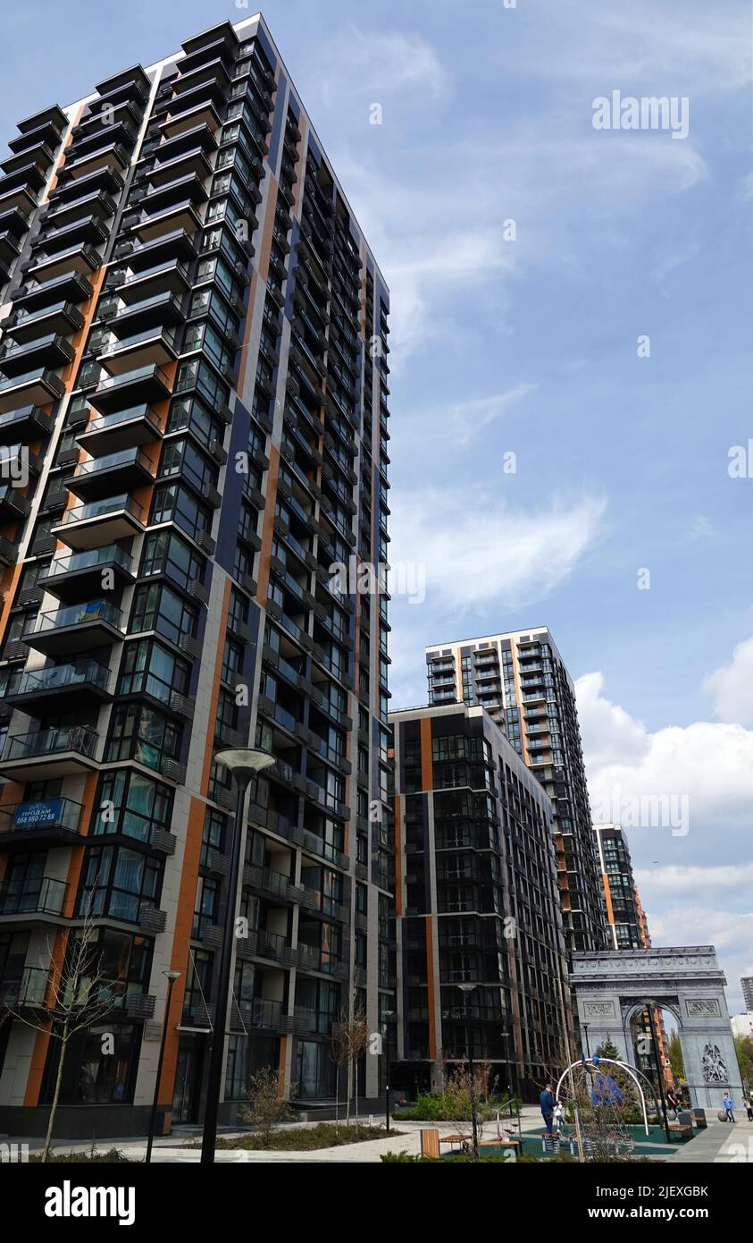 Kiev ukraine high rise apartment building hi-res stock photography and ...