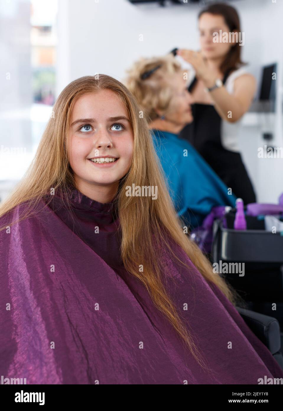 Hair techniques hi-res stock photography and images - Alamy