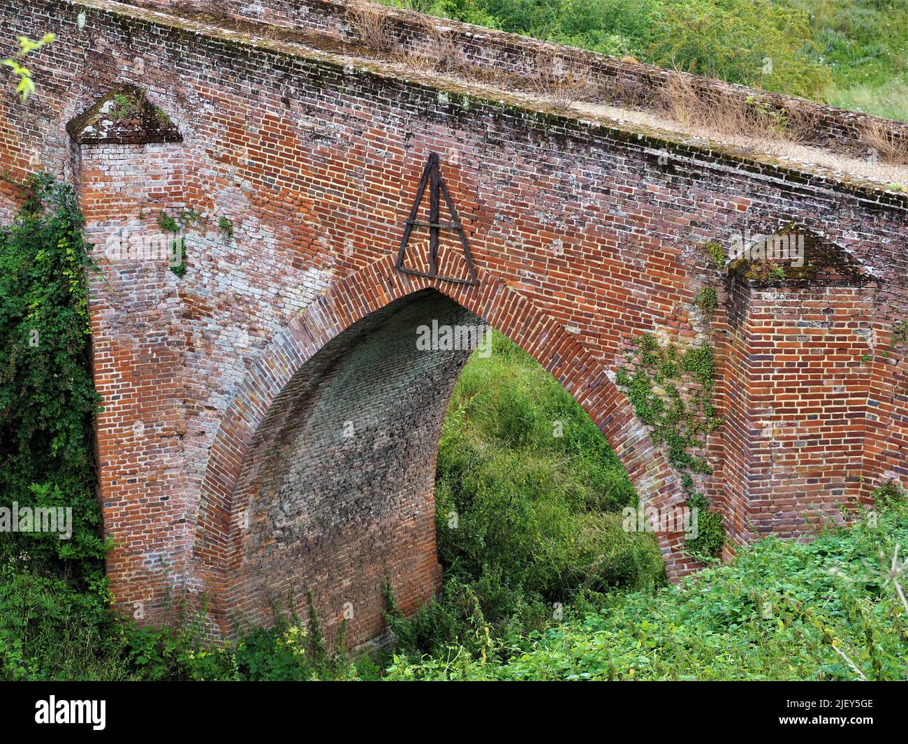Plaisy bridge hi-res stock photography and images - Alamy
