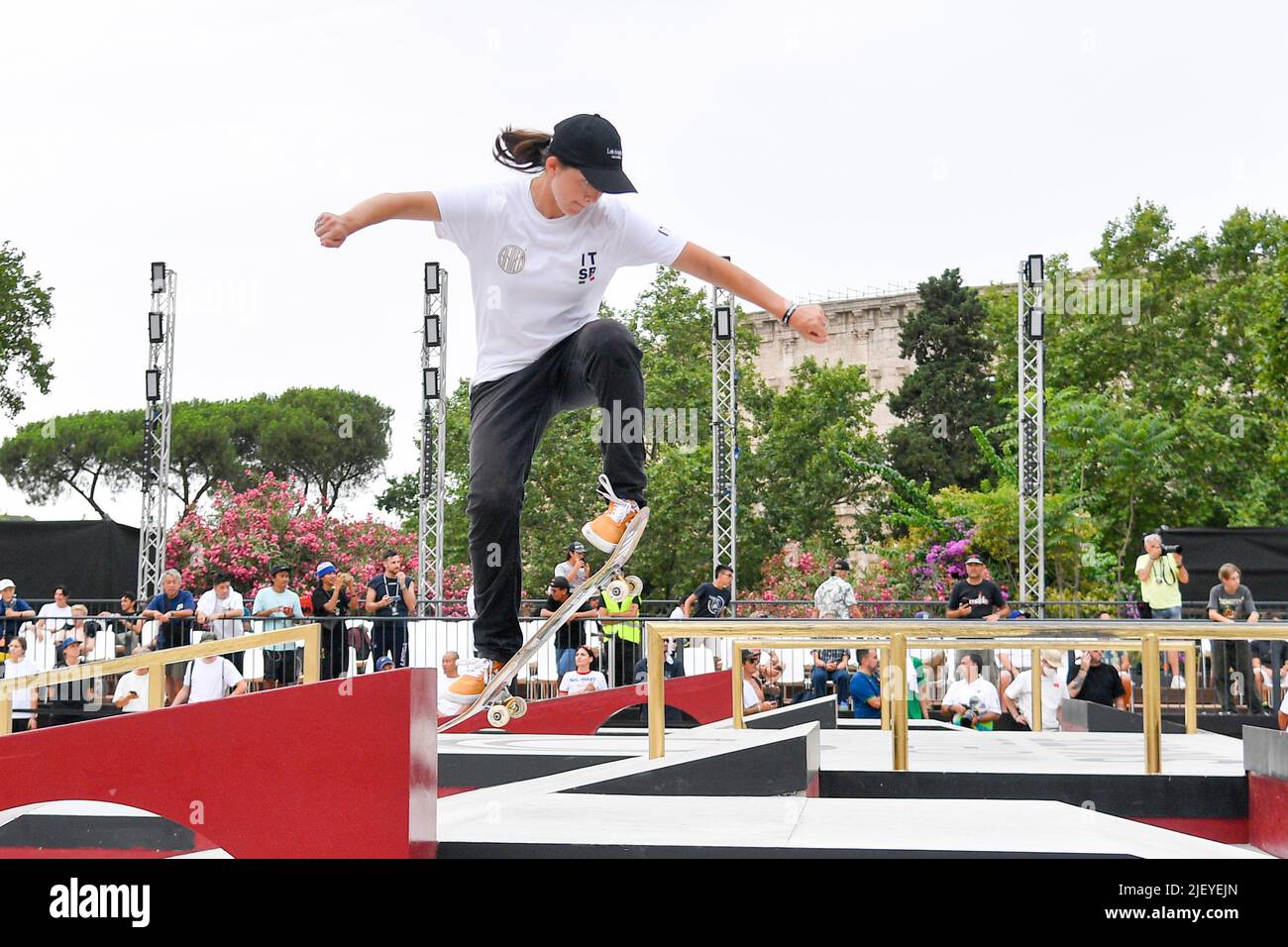 Asia colle hi-res stock photography and images - Alamy