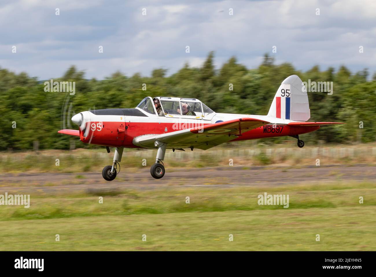 Chipmunk training aircraft hi-res stock photography and images - Alamy