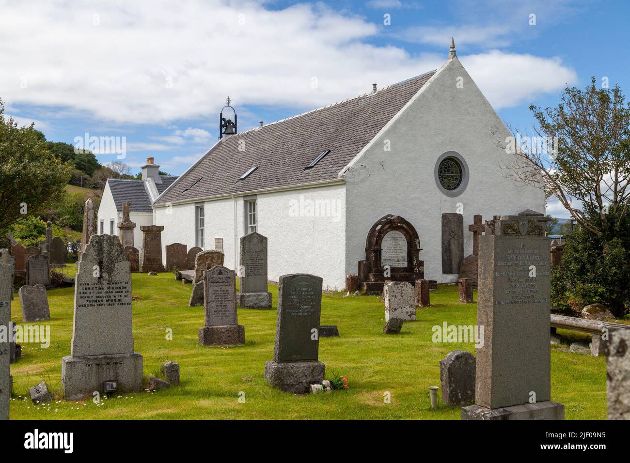 Churches scotland cemetery scotland hi-res stock photography and images ...