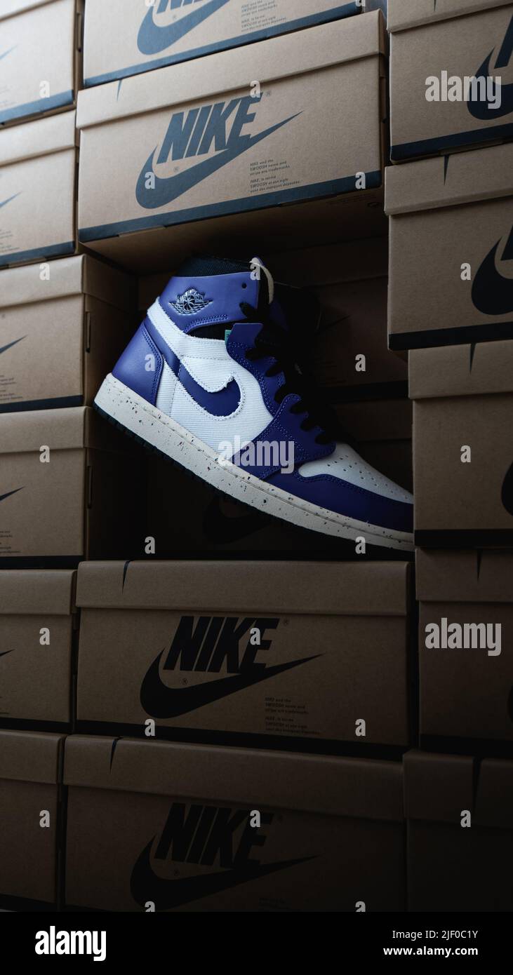 Air jordan logo hi-res stock photography and images - Alamy