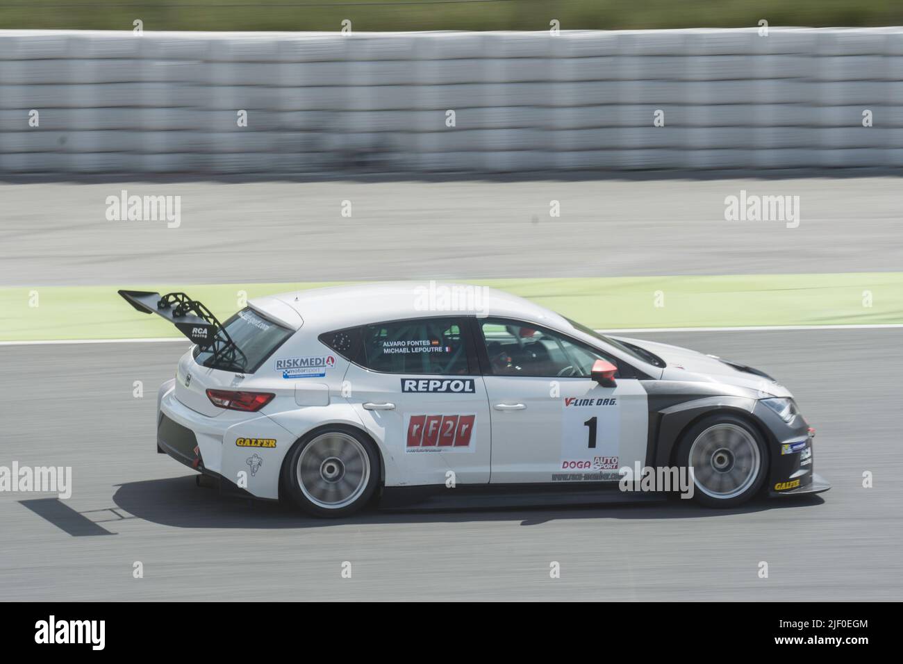 fast car in the asphalt. Seat Leon Supercopa MK3 Stock Photo - Alamy