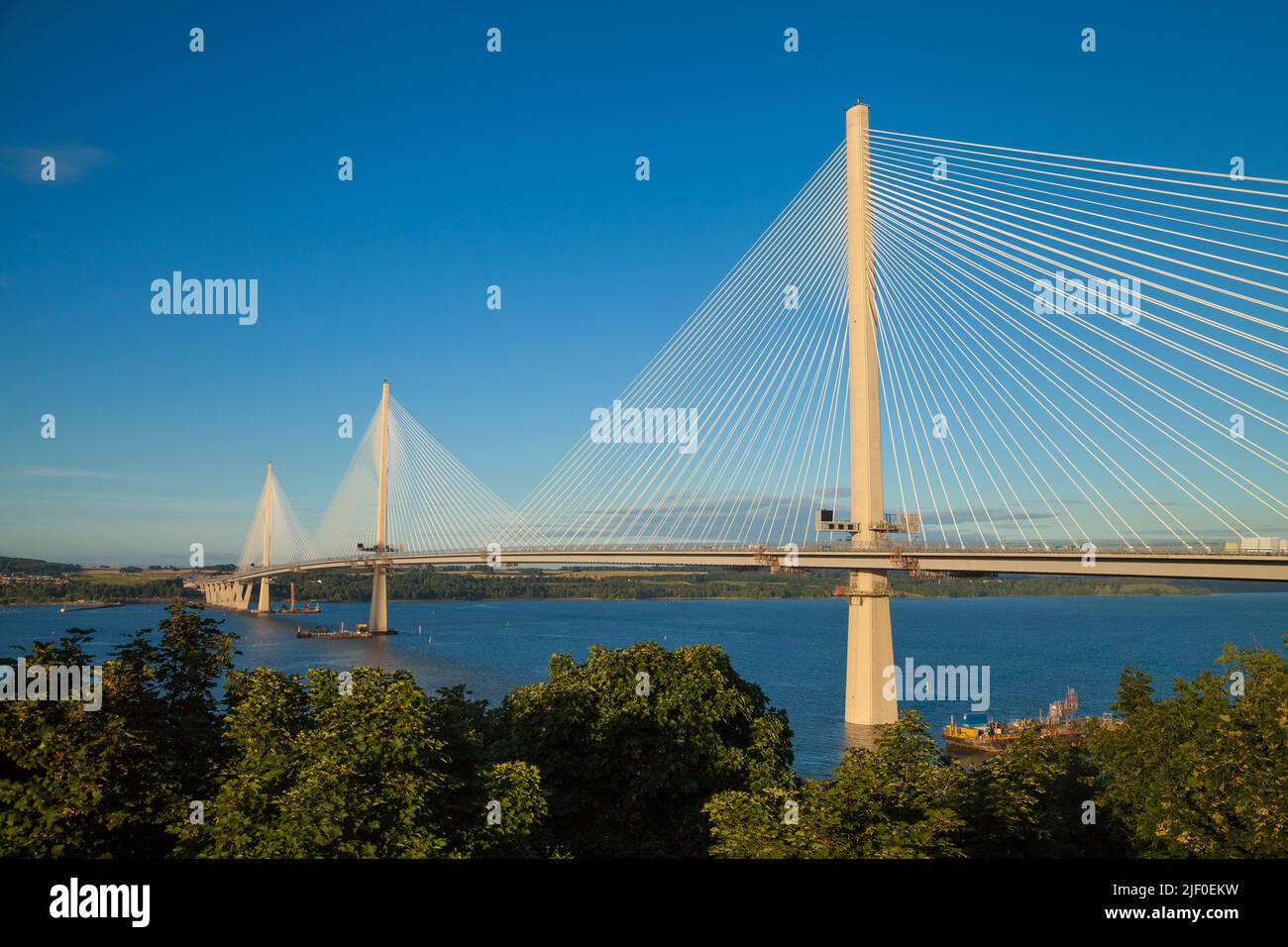 Queensferry crossing bridge hi-res stock photography and images - Alamy