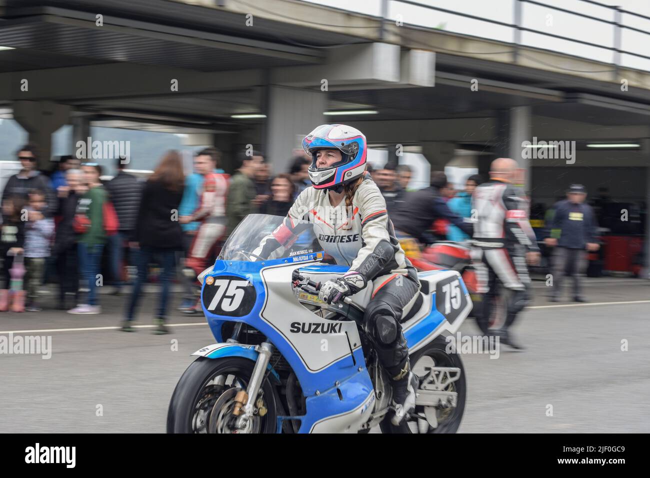 Classic fast track motor bike. Suzuki GSX R Stock Photo - Alamy