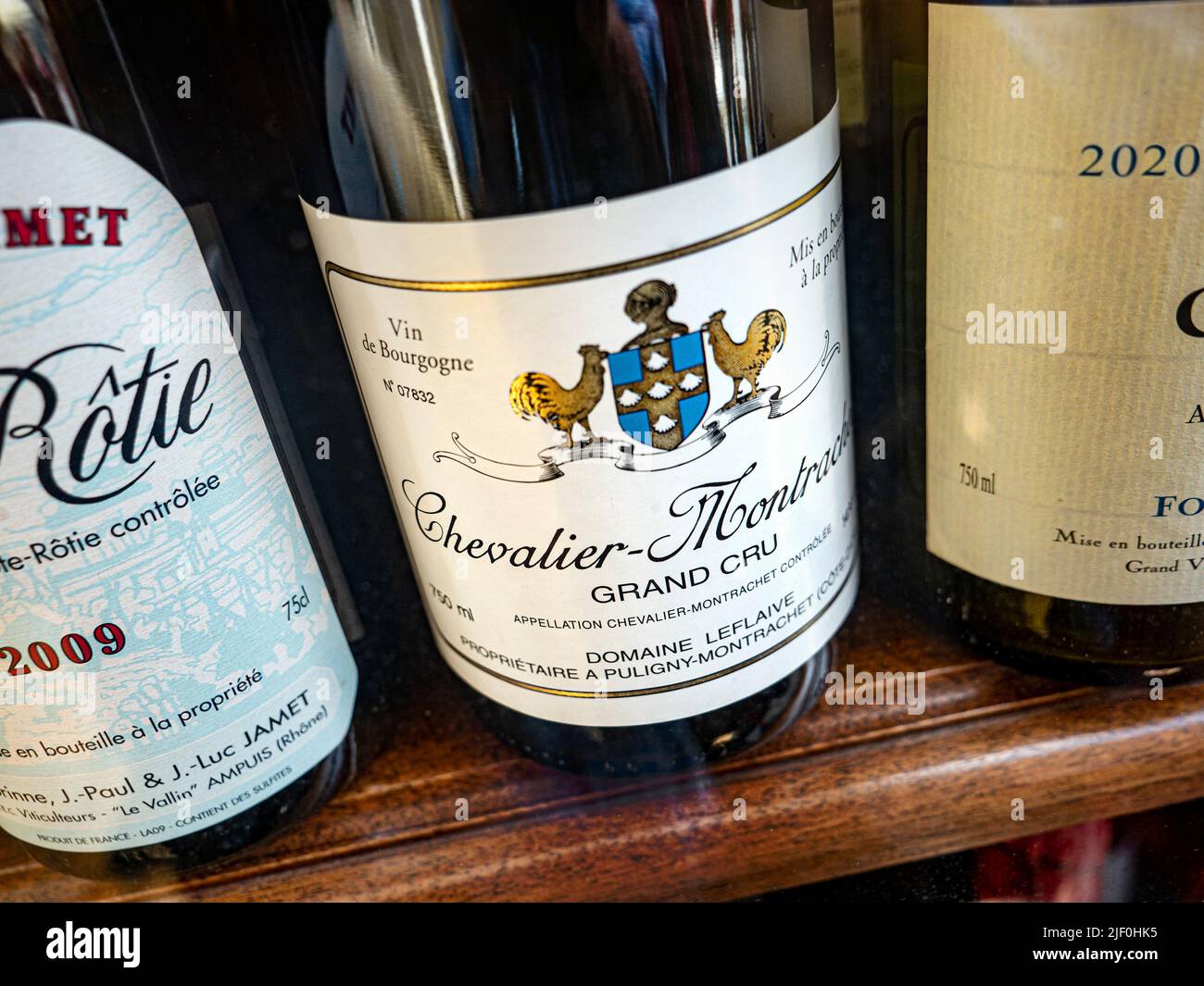 Chardonnay wine on display hi-res stock photography and images - Alamy