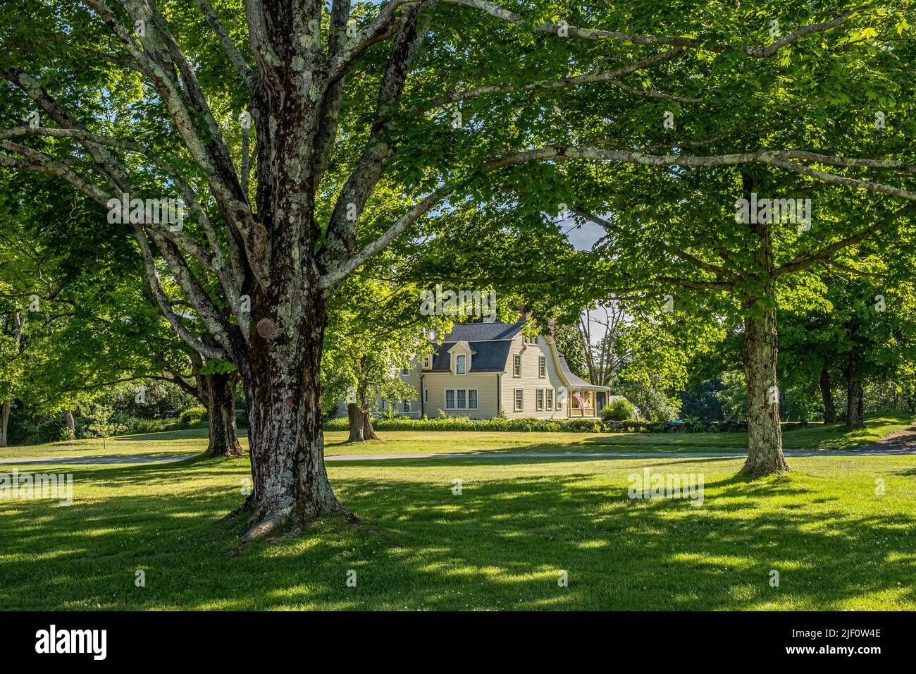 Petersham massachusetts hi-res stock photography and images - Alamy