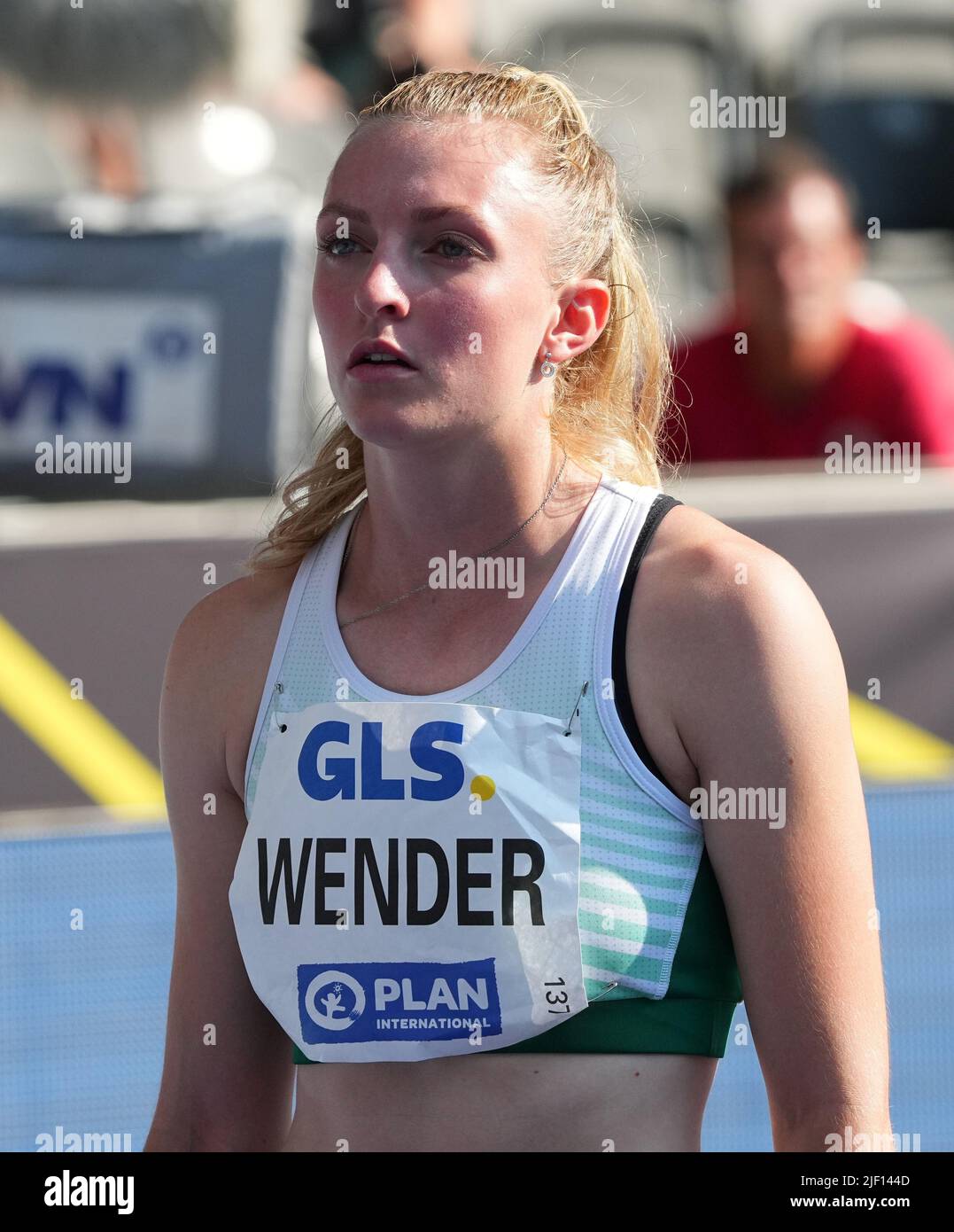 Gisele wender hi-res stock photography and images - Alamy