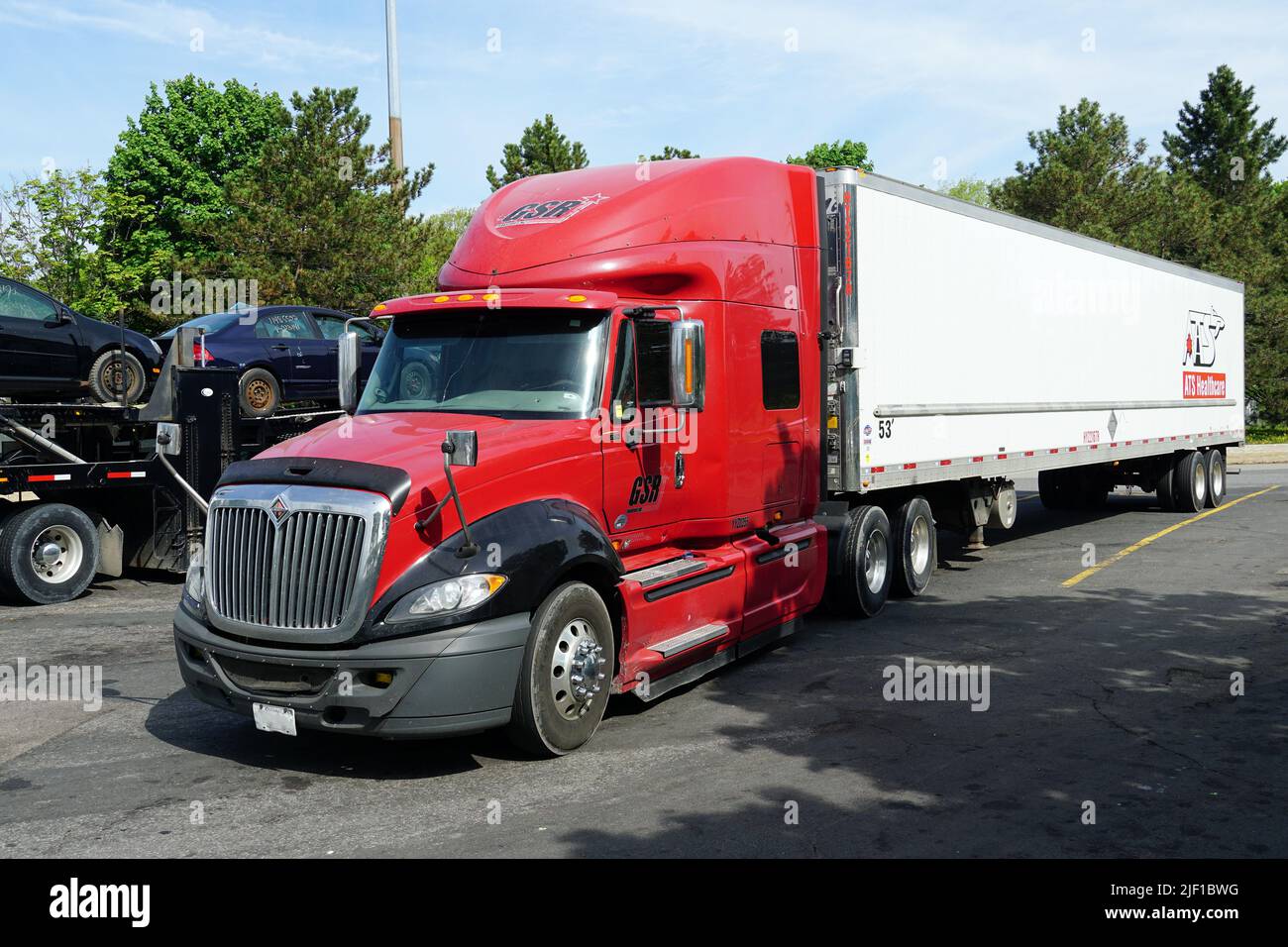 Lat 44 48955400 hi-res stock photography and images - Alamy