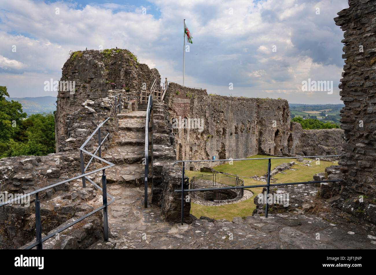 Great hall and kitchen wall at Denbigh castle Stock Photo - Alamy