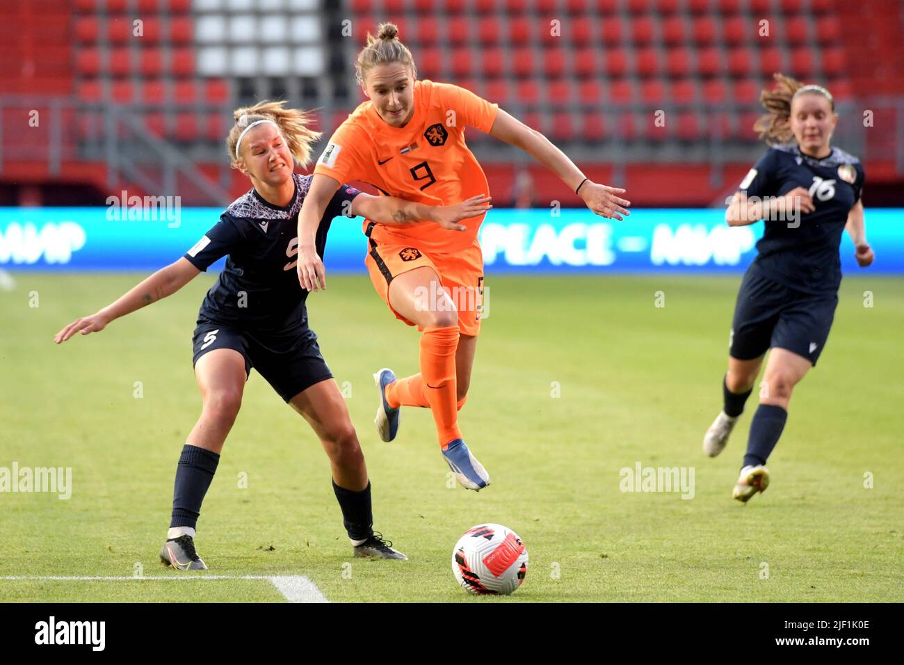 Anna miedema hi-res stock photography and images - Alamy