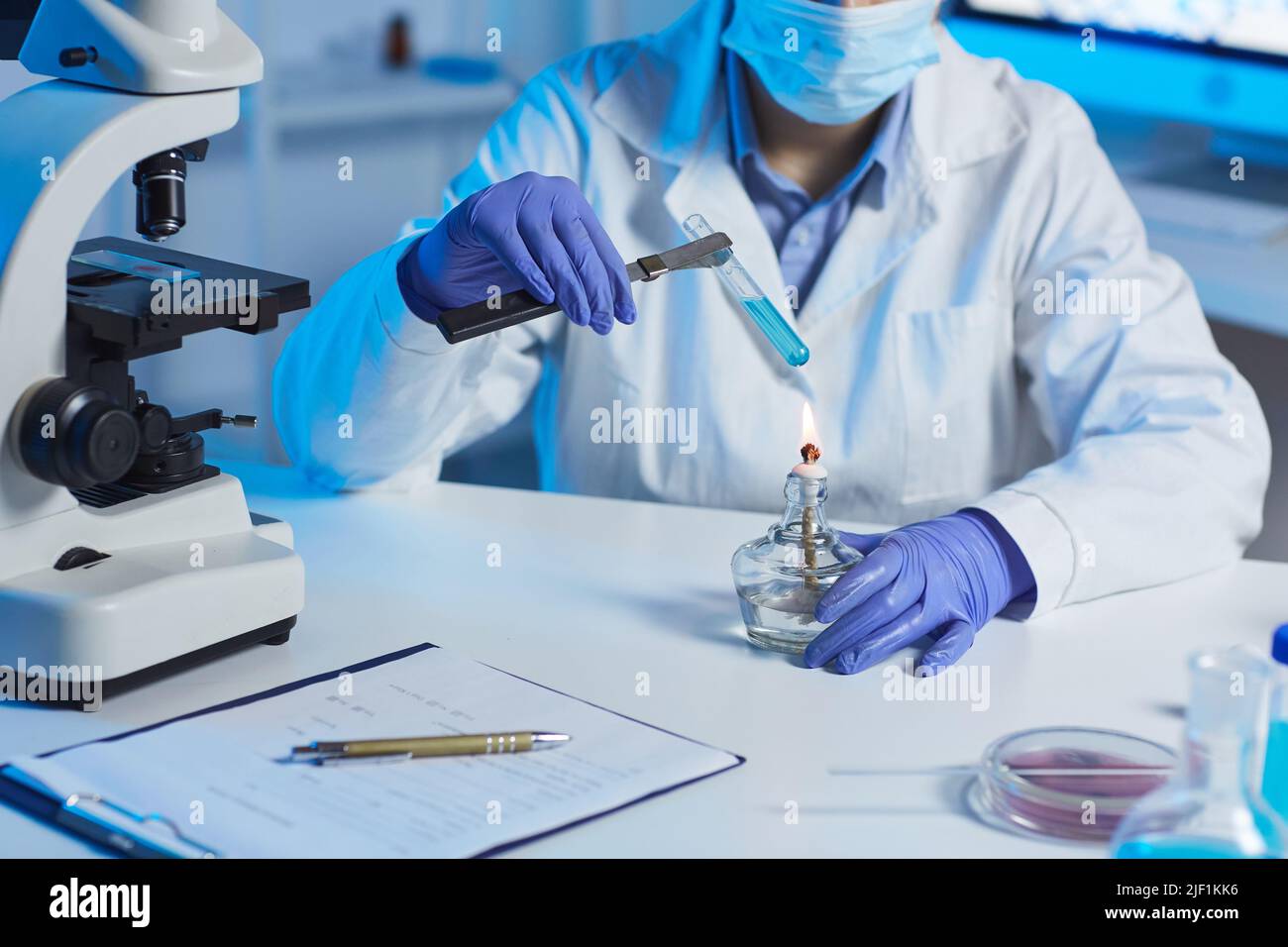 Burner tube lab chemistry hi-res stock photography and images - Alamy