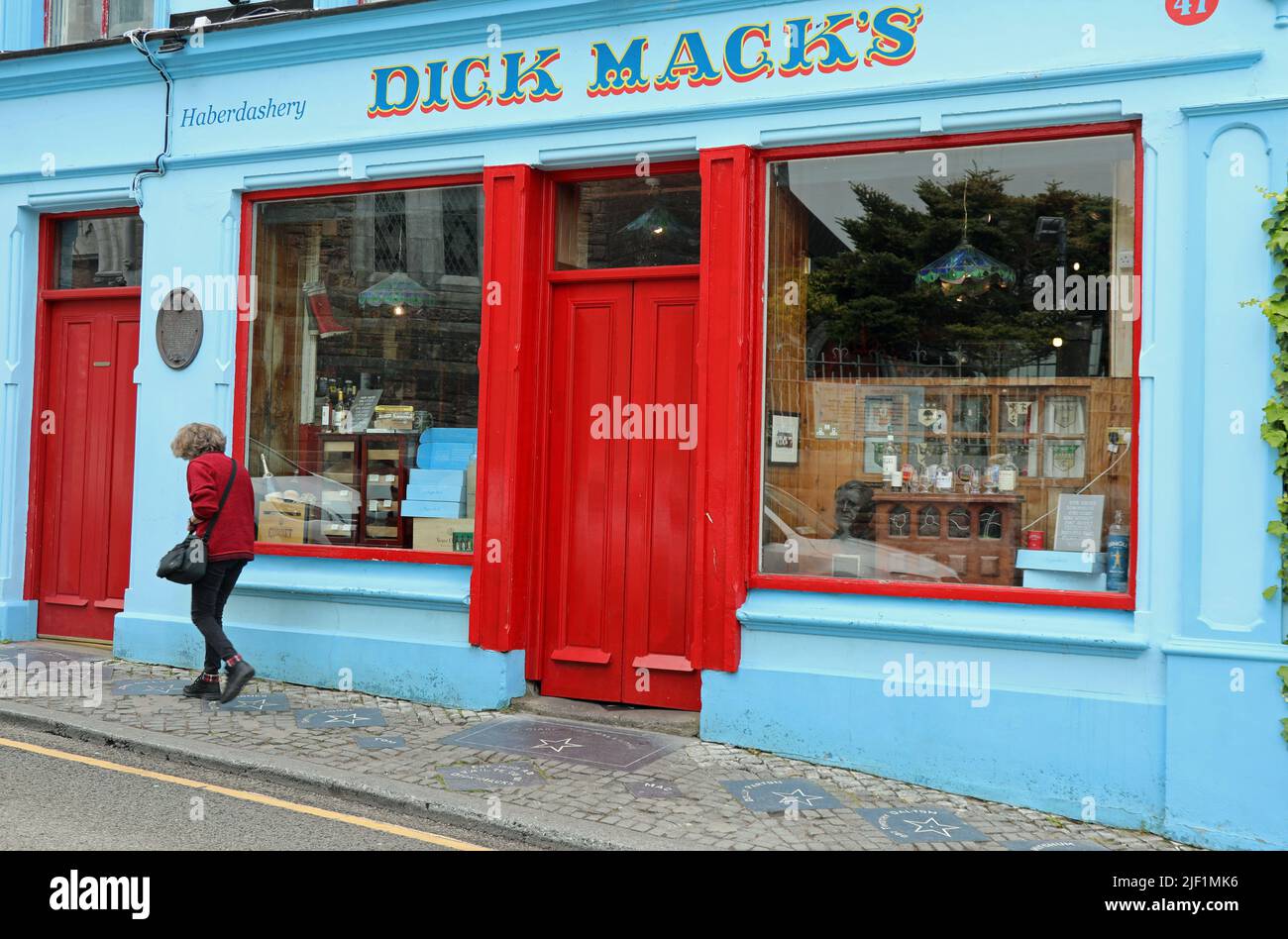 Famous Dick Macks bar and brewery at Dingle in County Kerry Stock Photo ...