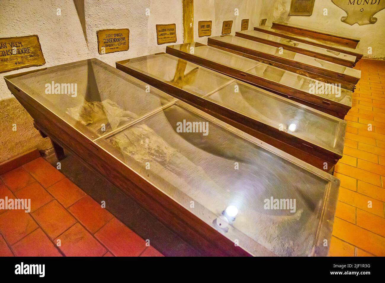Hrobka crypt hi-res stock photography and images - Alamy