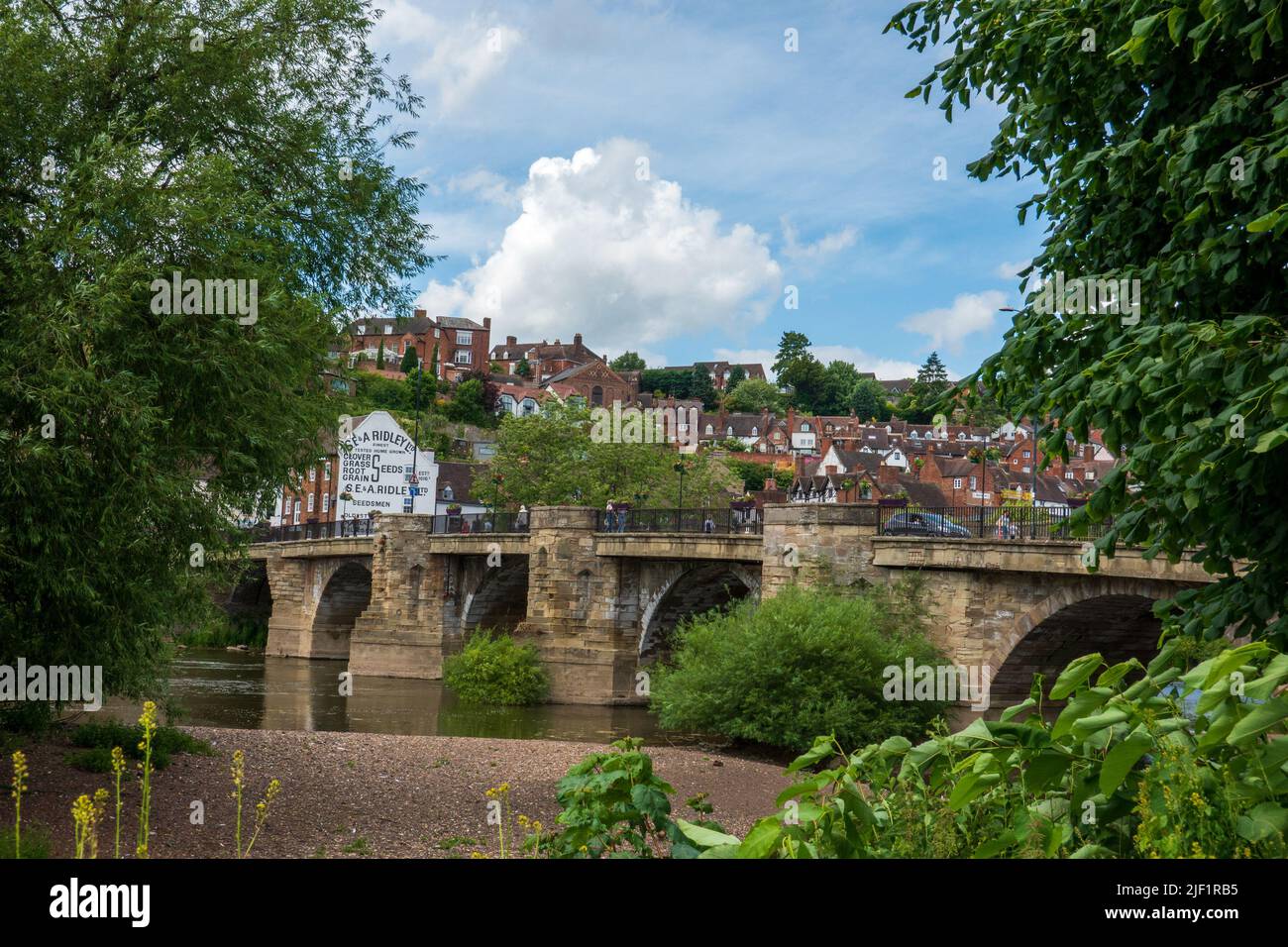 Bridgnorth bridge hi-res stock photography and images - Alamy