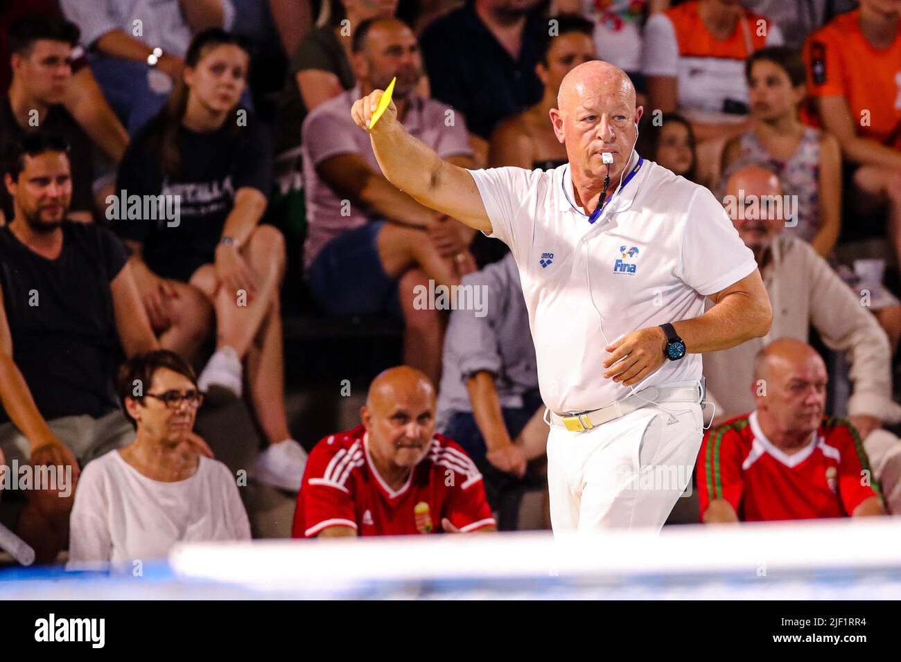 Goldenberg hi-res stock photography and images - Alamy