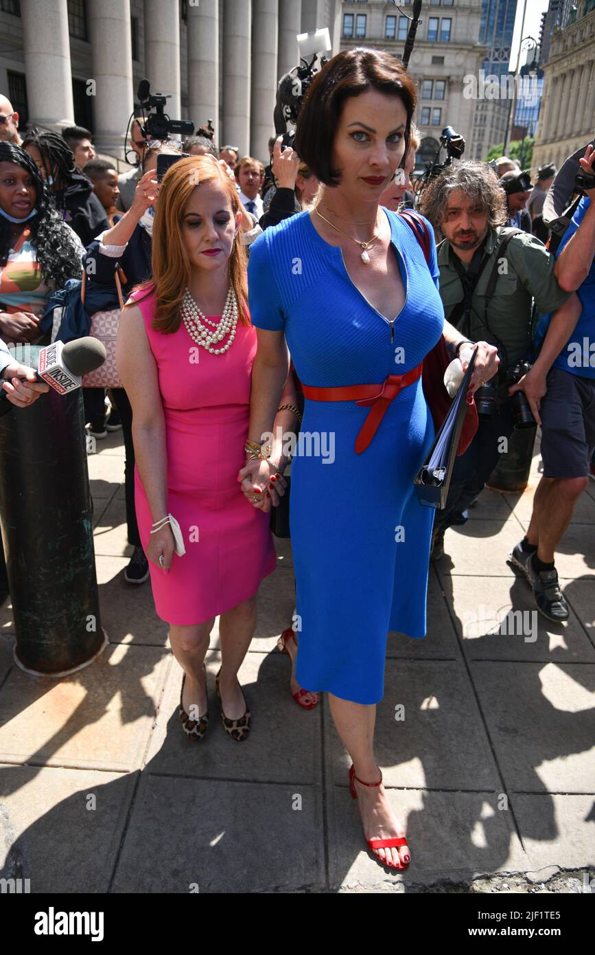 Elizabeth Stein, center, and Sarah Ransome, right, alleged victims of ...