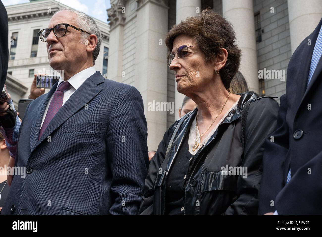 Kevin Maxwell (left) and Christine Maxwell (right) siblings of ...