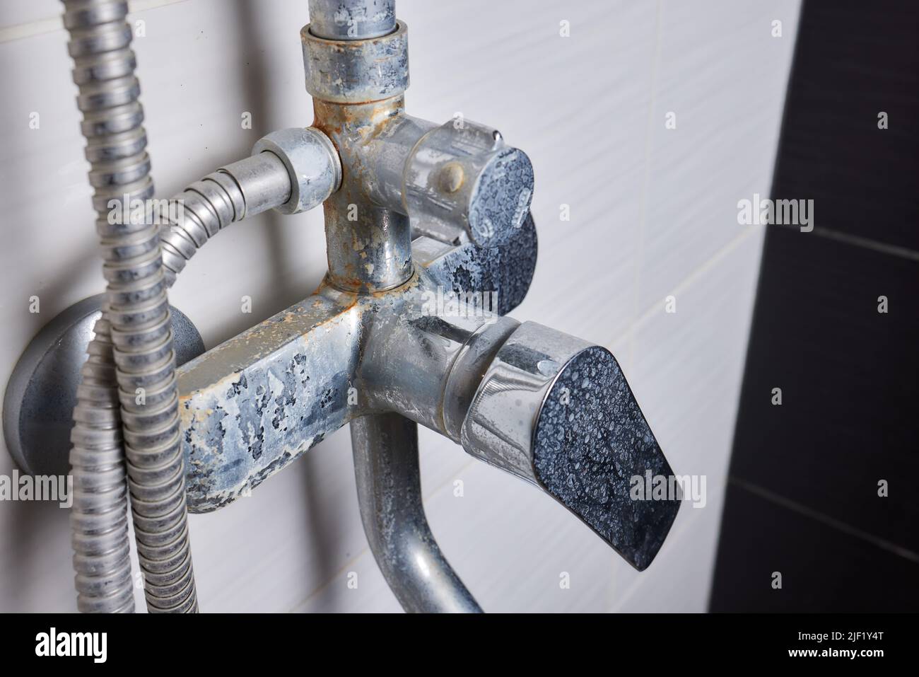 A Thin Stream Of Hard Water Flows From An Old Tap Aerator Old Bathroom