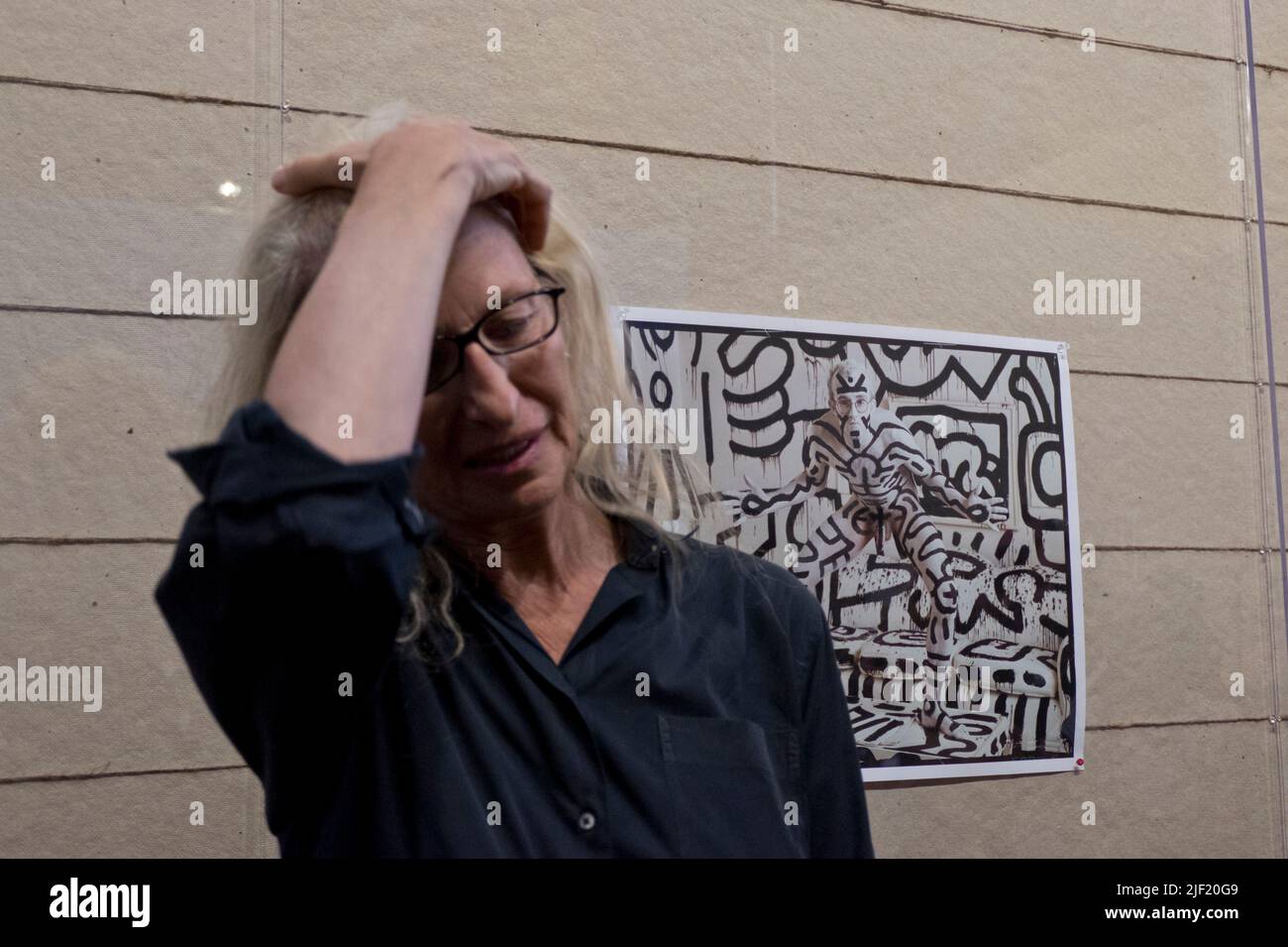 Legendary American photographer Annie Leibowitz presenting her early ...