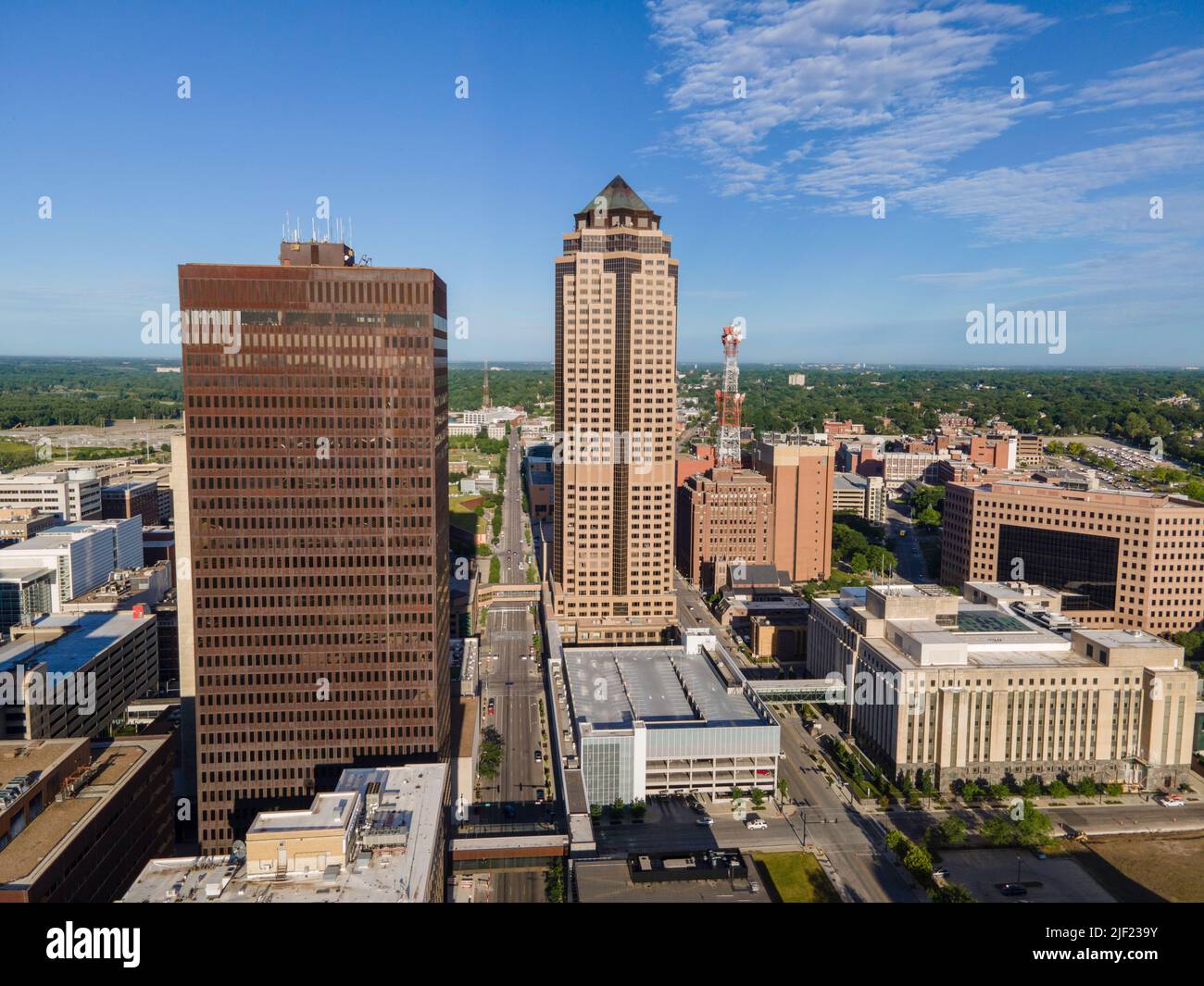 Aerial photograph of Des Moines, Iowa, USA, on a beautiful summer ...