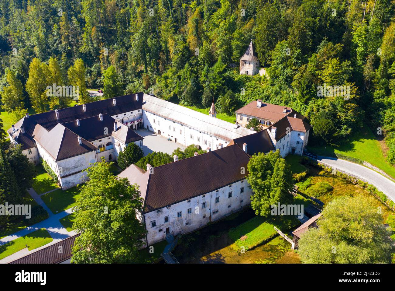 Bistra castle hi-res stock photography and images - Alamy