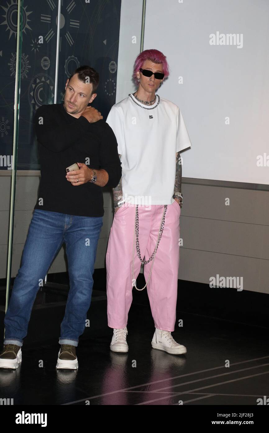 New York, NY, USA. 28th June, 2022. Machine Gun Kelly at the ceremonial ...