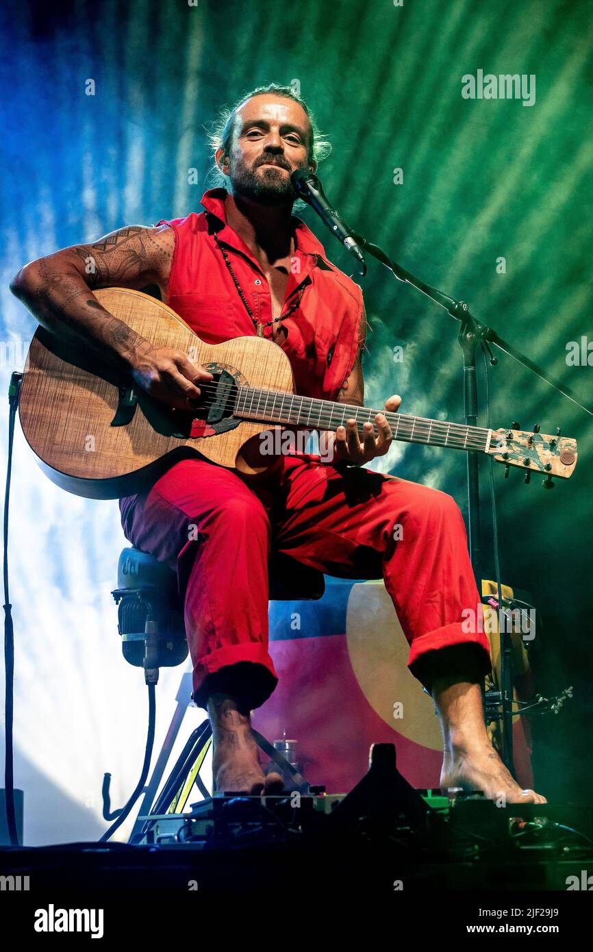 Australian singer songwriter Xavier Rudd performs live onstage in ...