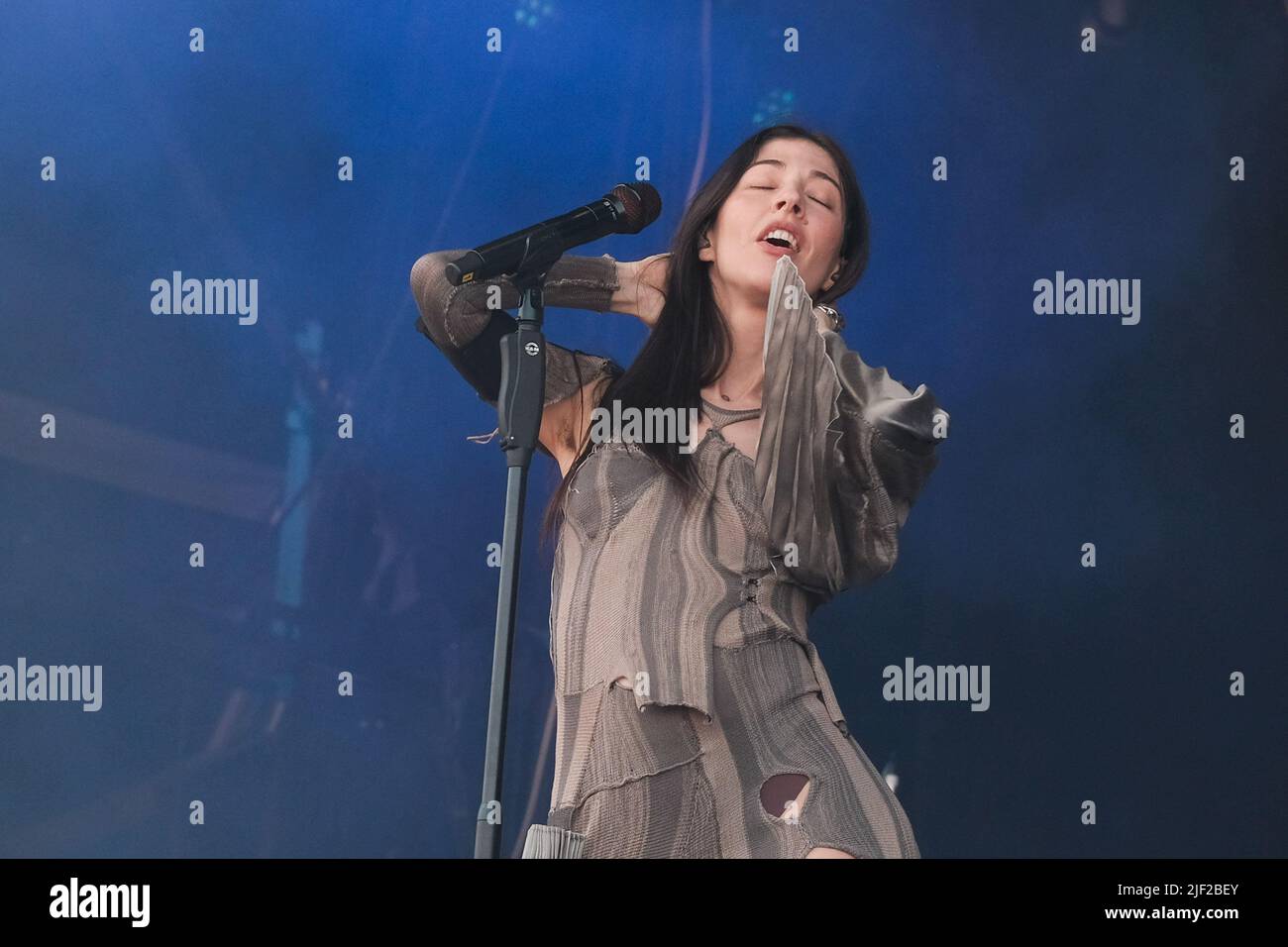 American singer songwriter and co-founder of indie pop band Chairlift ...