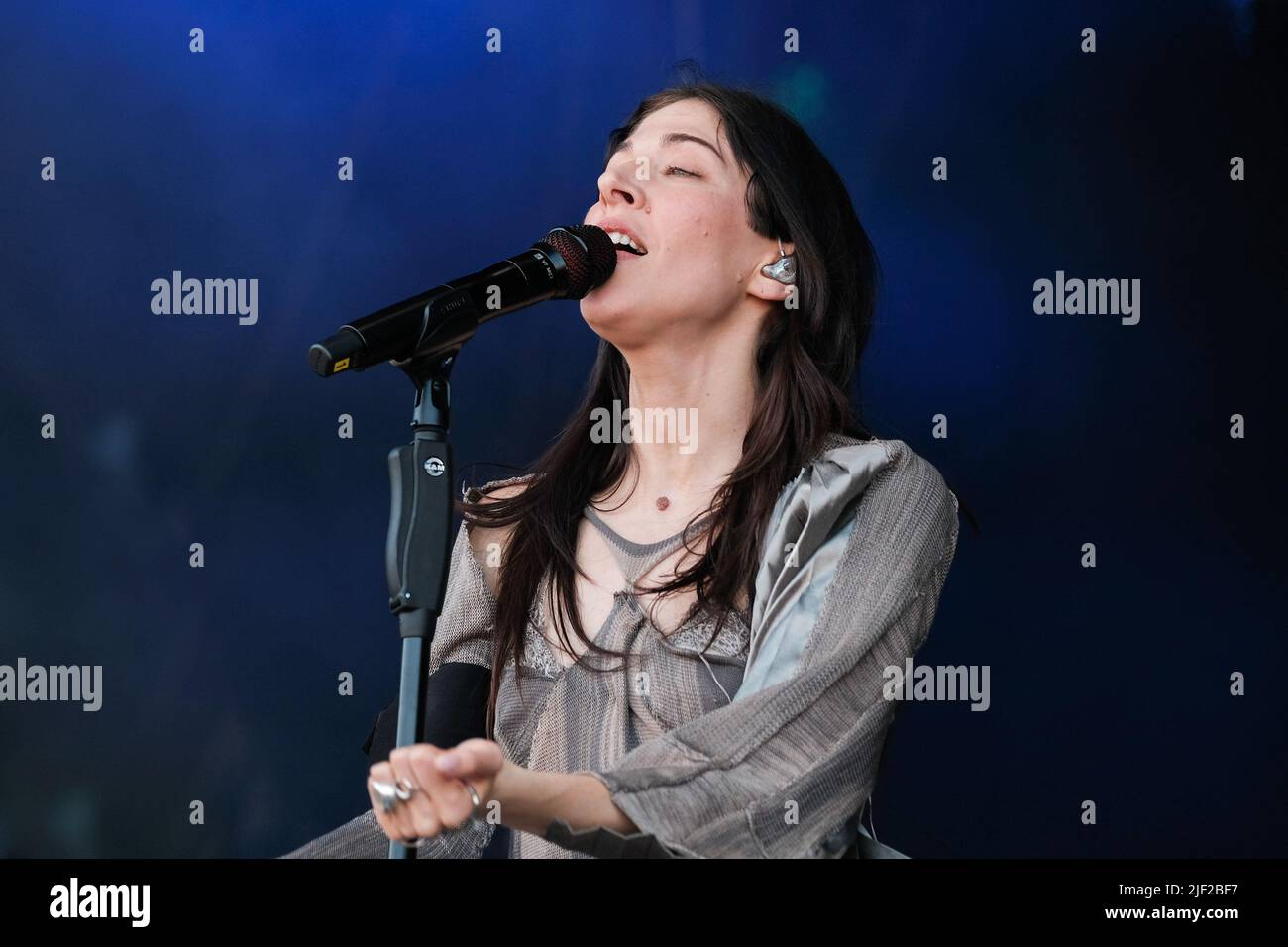 American singer songwriter and co-founder of indie pop band Chairlift ...