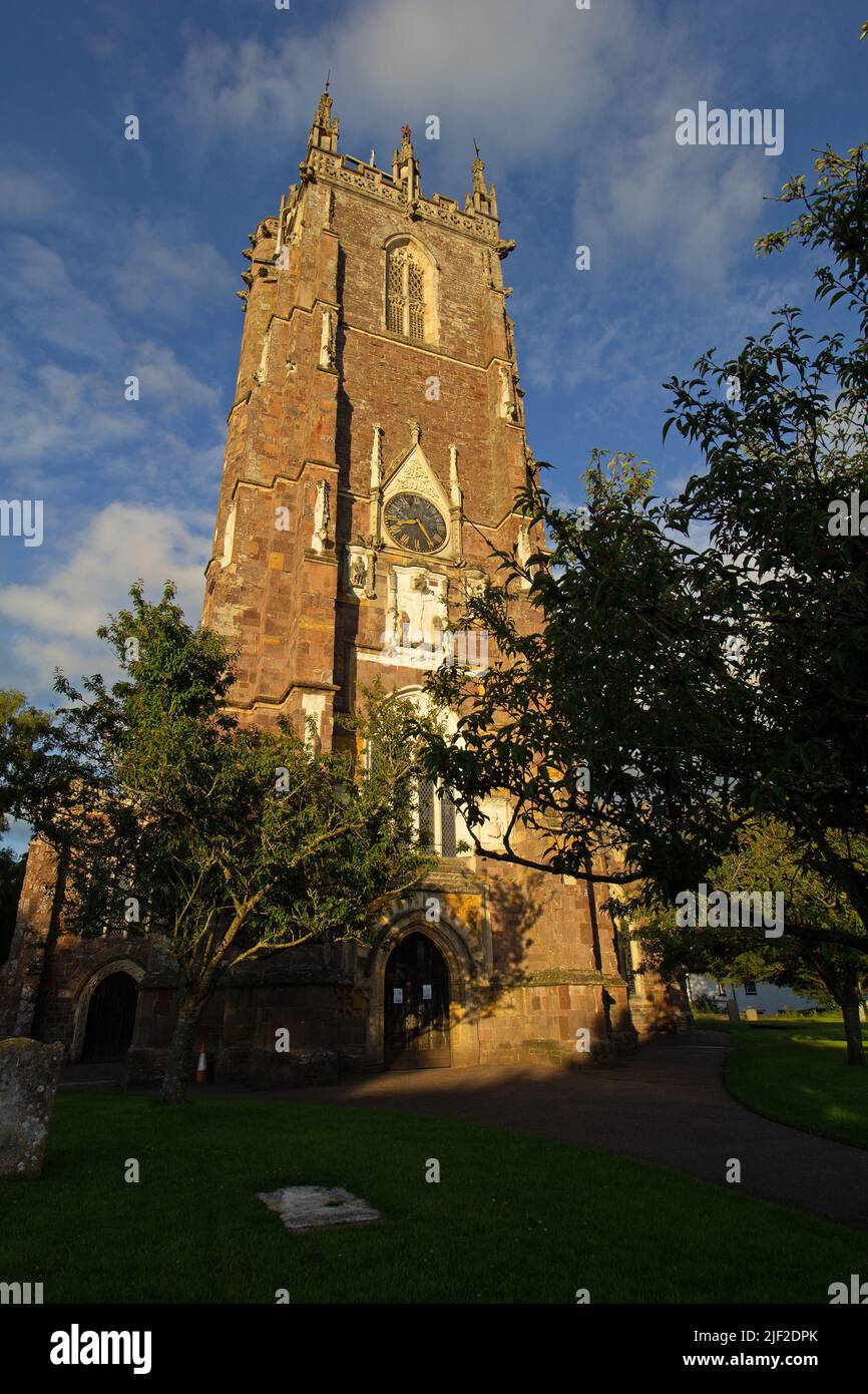 Cullompton st andrews church devon hi-res stock photography and images ...