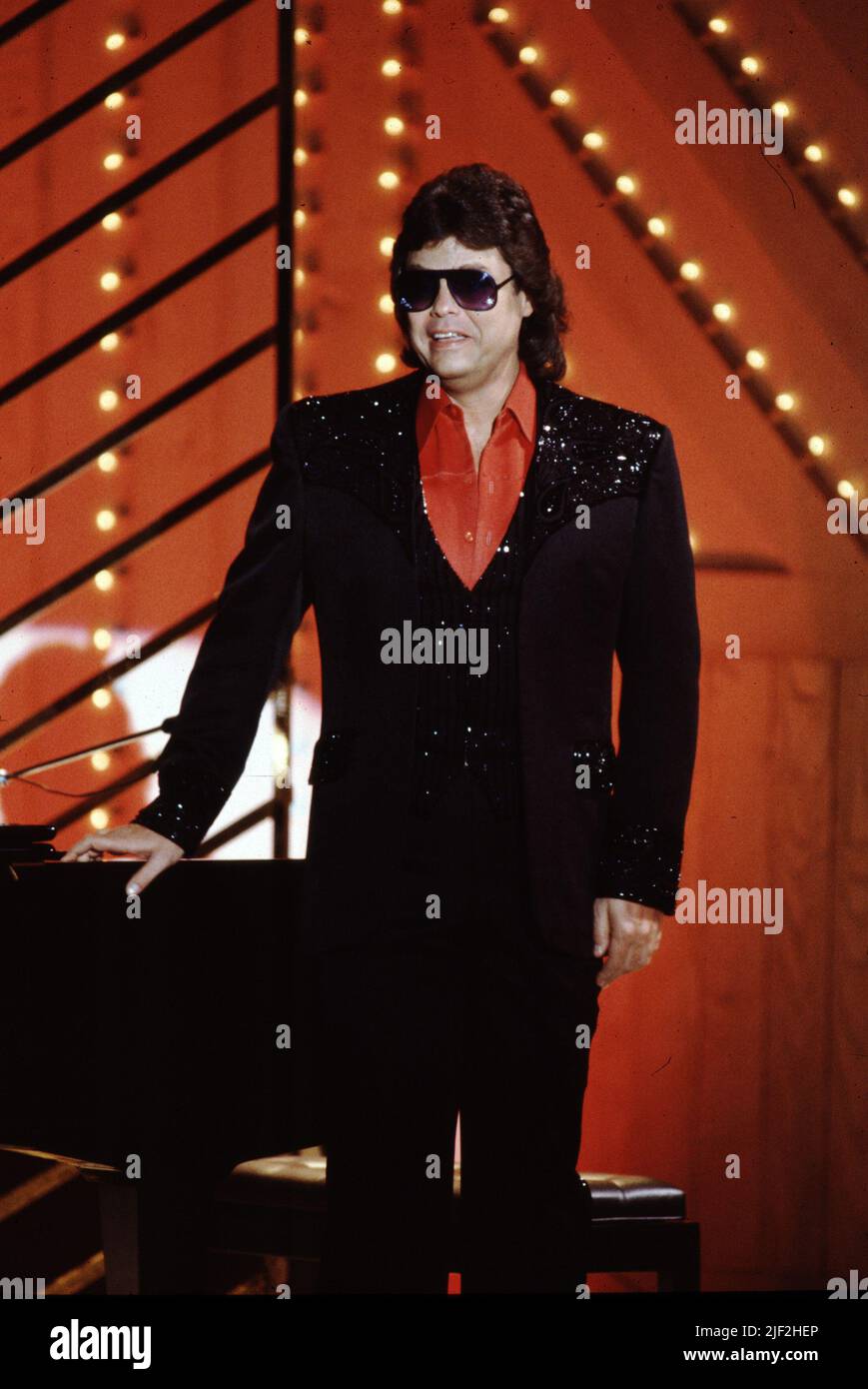 Ronnie Milsap ACM Awards, 1990’s Credit: Ron Wolfson / MediaPunch Stock ...