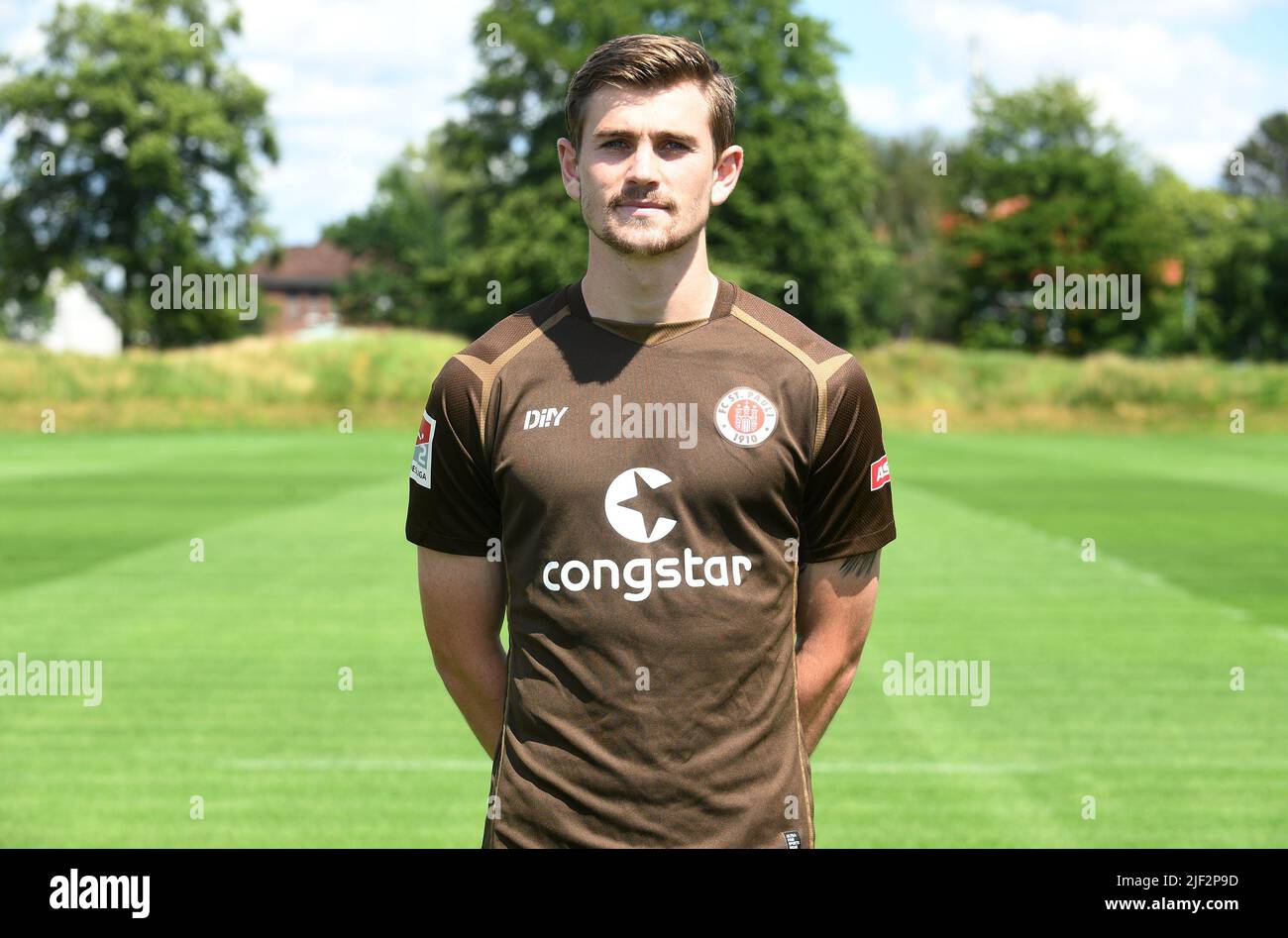 Connor metcalfe fc st pauli hi-res stock photography and images - Alamy