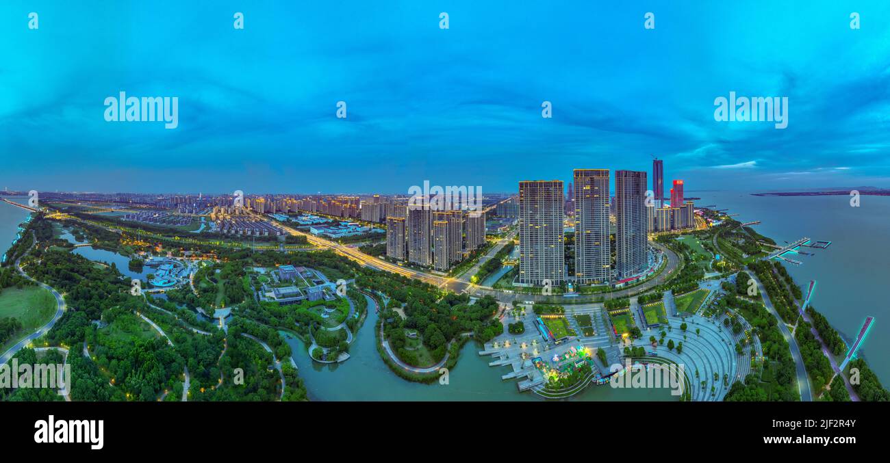 The taihu lake lake hi-res stock photography and images - Alamy