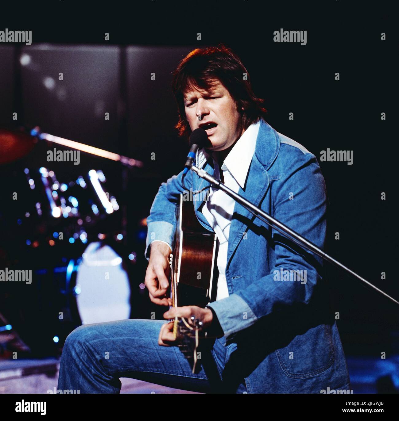 German singer 1974 hi-res stock photography and images - Alamy