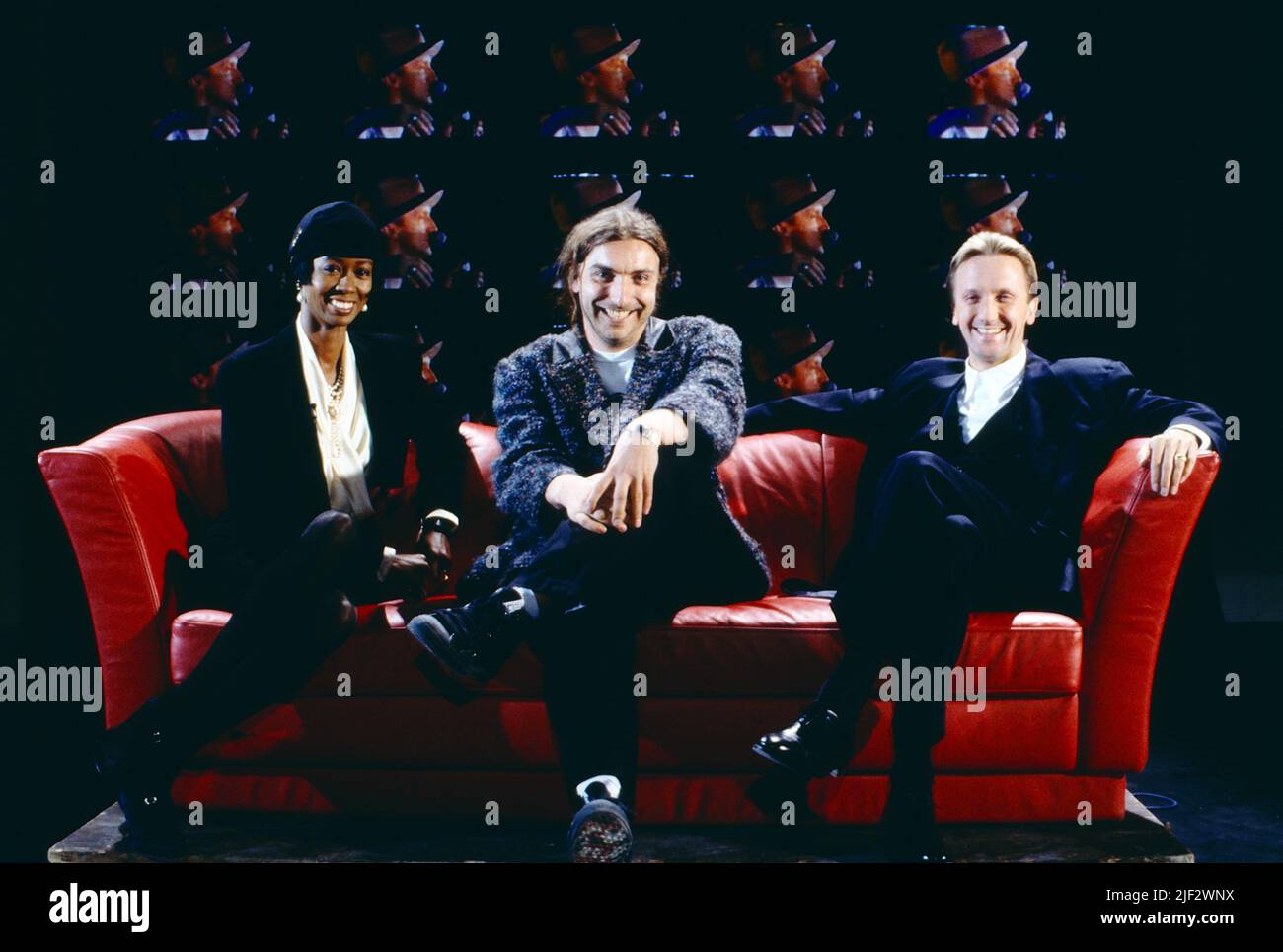 Die Rote Couch, ZDF Unterhaltungsmagazin über Lebensarten und Gefühle ...