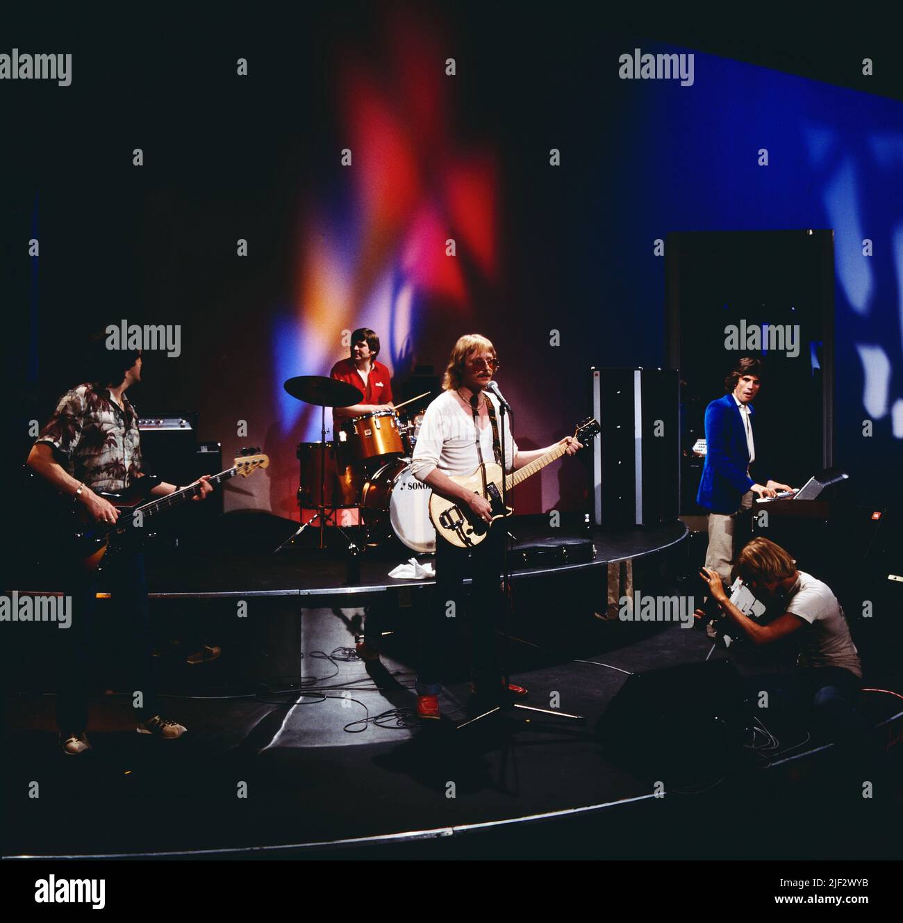 John Miles, britischer Rock Musiker, Gitarrist, Auftritt mit Band ...