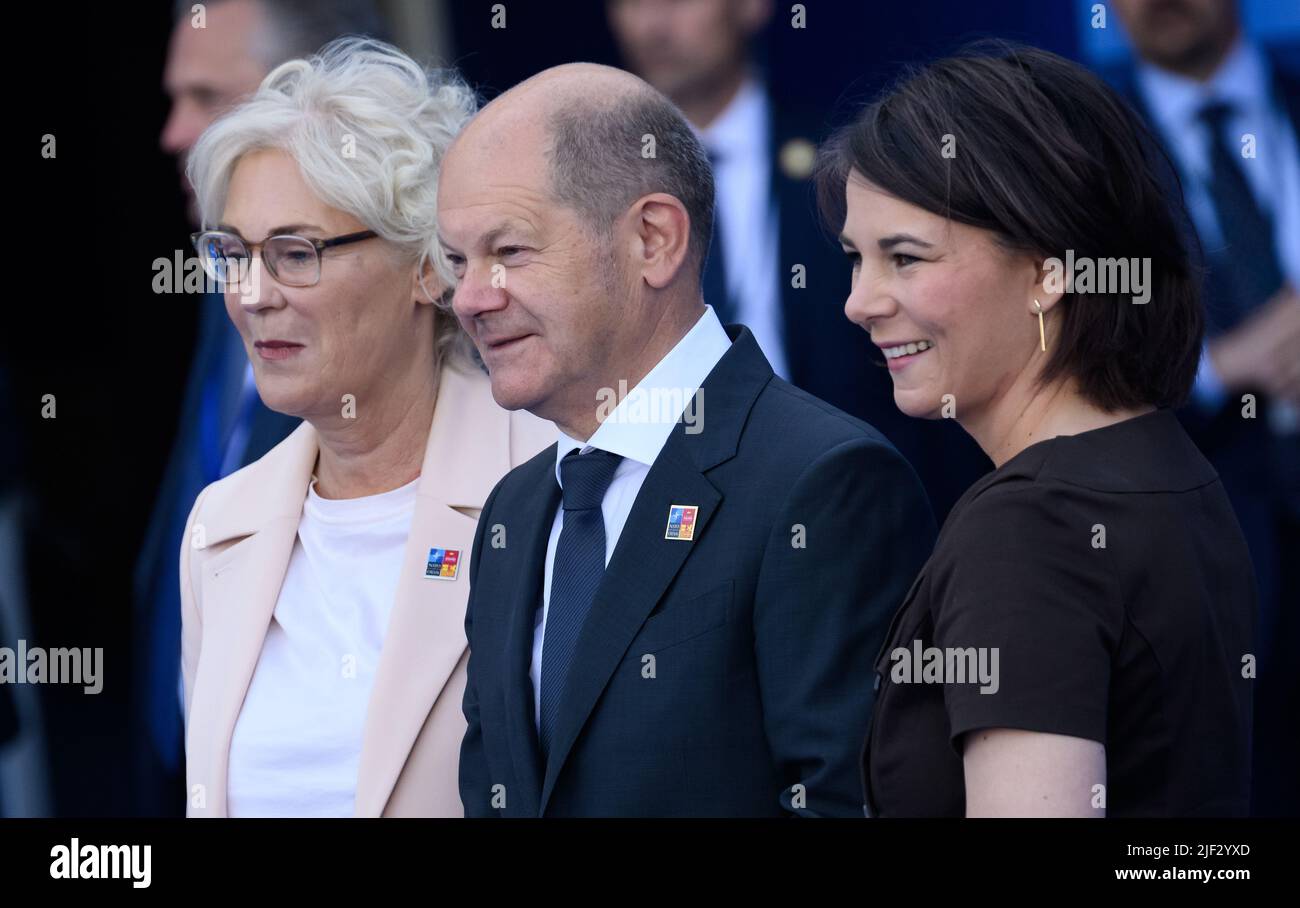 Madrid, Spain. 29th June, 2022. Christine Lambrecht (l-r, SPD), Federal ...