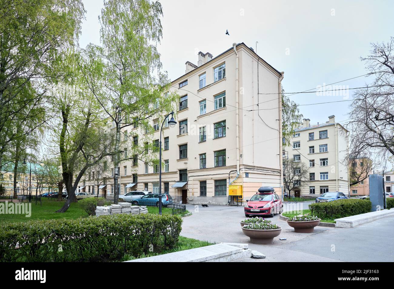 Photo of the house from the outside Stock Photo - Alamy
