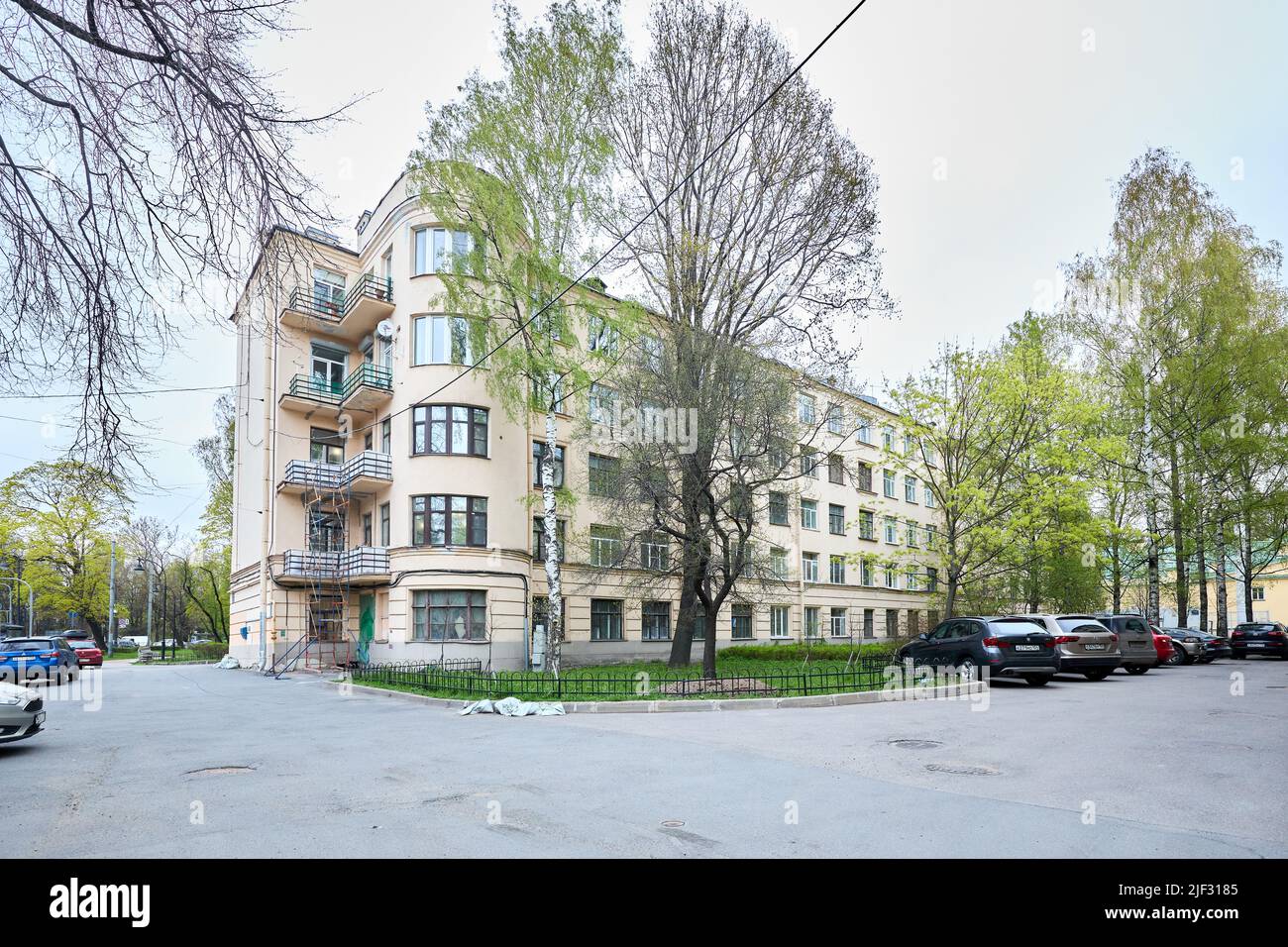 Photo of the house from the outside Stock Photo - Alamy