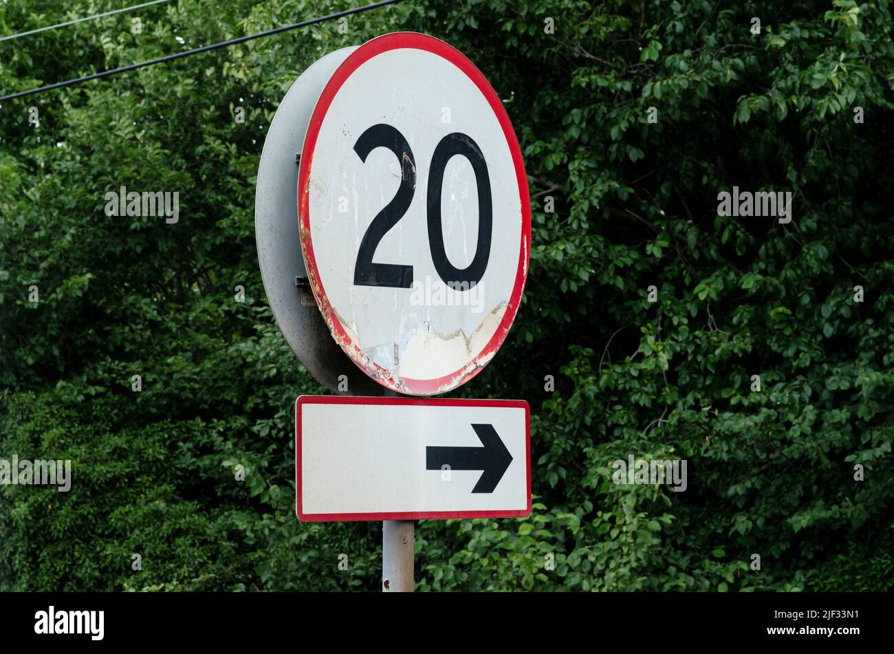 A train speed limit sign for twenty miles per hour Stock Photo - Alamy