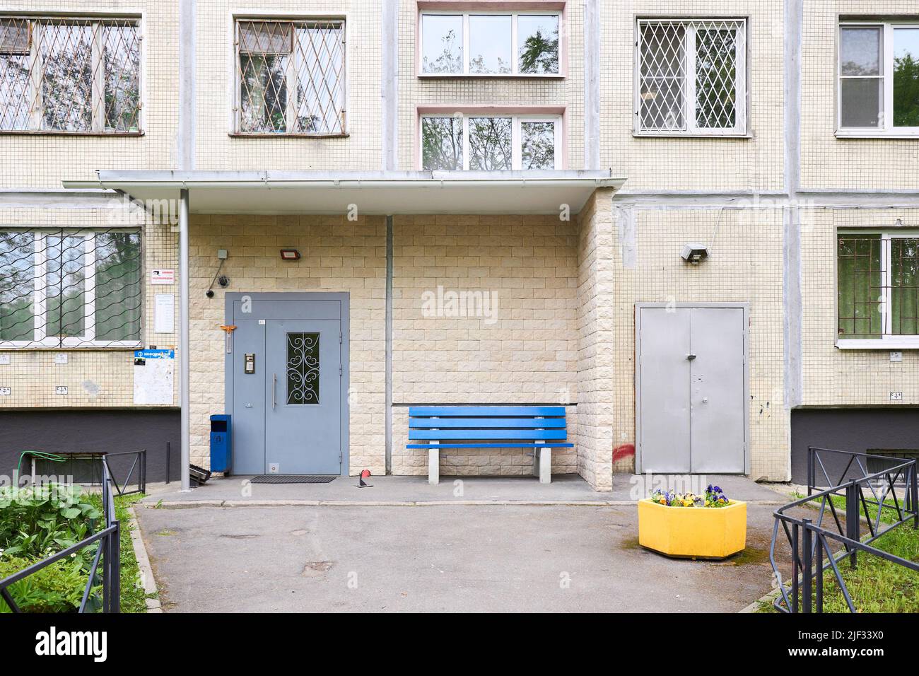 Photo of the house from the outside Stock Photo - Alamy