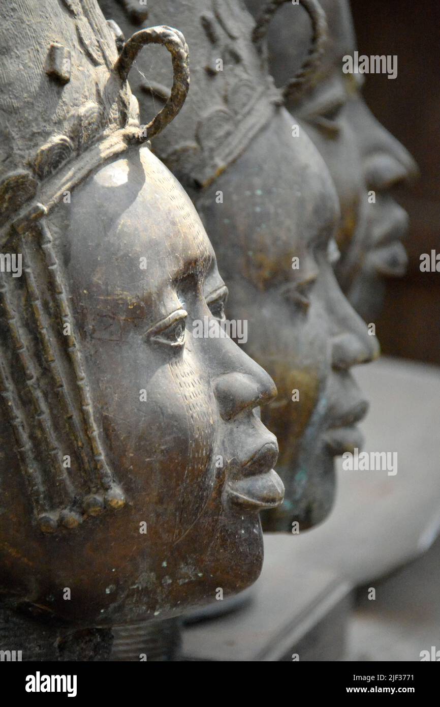 South africa tribe leader hi-res stock photography and images - Alamy
