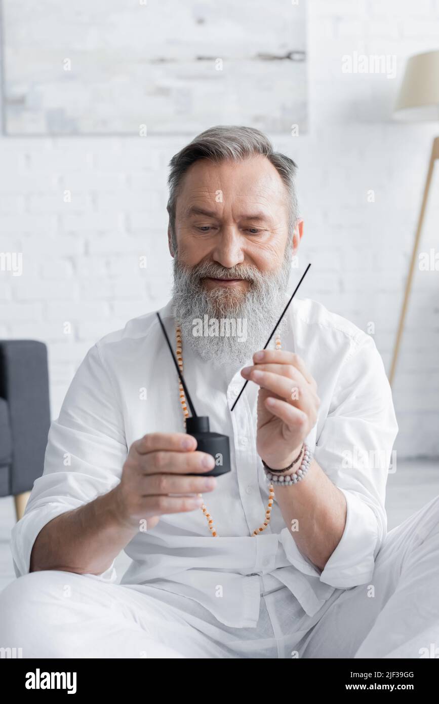 Master healer hi-res stock photography and images - Alamy