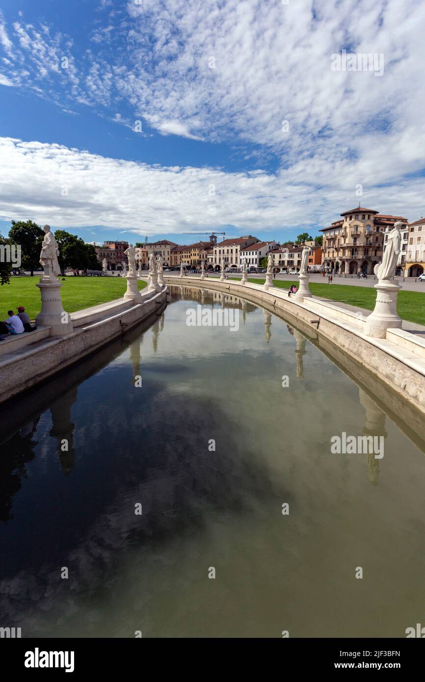 Padua, Italy - 06 10 2022: The Prato della Valle square in Padua on a ...