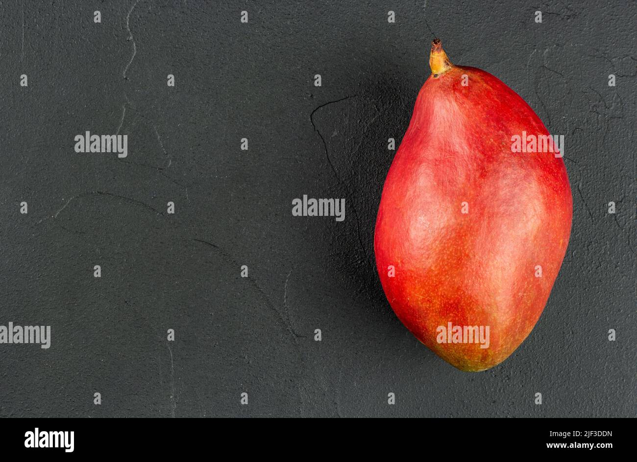 View of red mango hi-res stock photography and images - Alamy