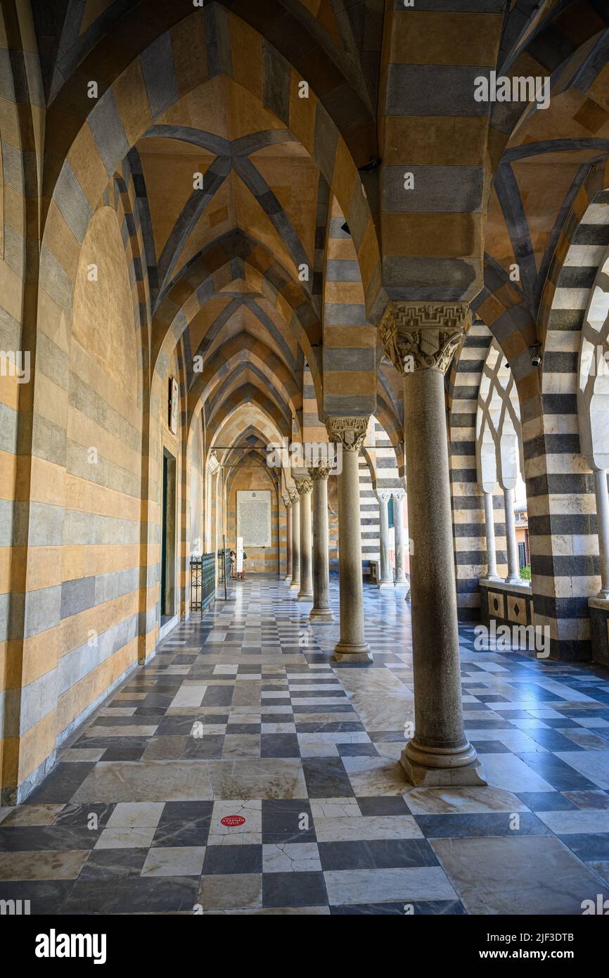 Amalfi Cathedral arches and tiles floor Stock Photo - Alamy